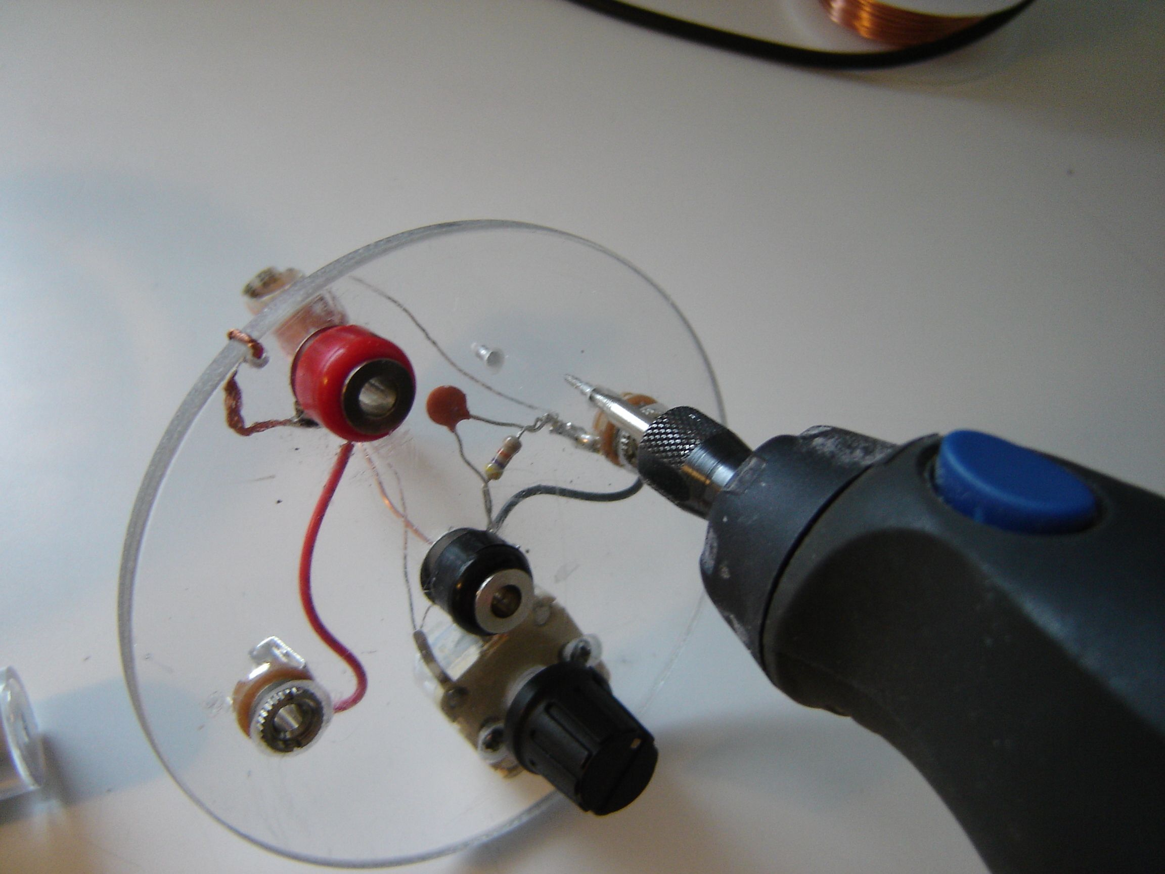 Spooky Tesla Spirit Radio : 17 Steps (with Pictures) - Instructables