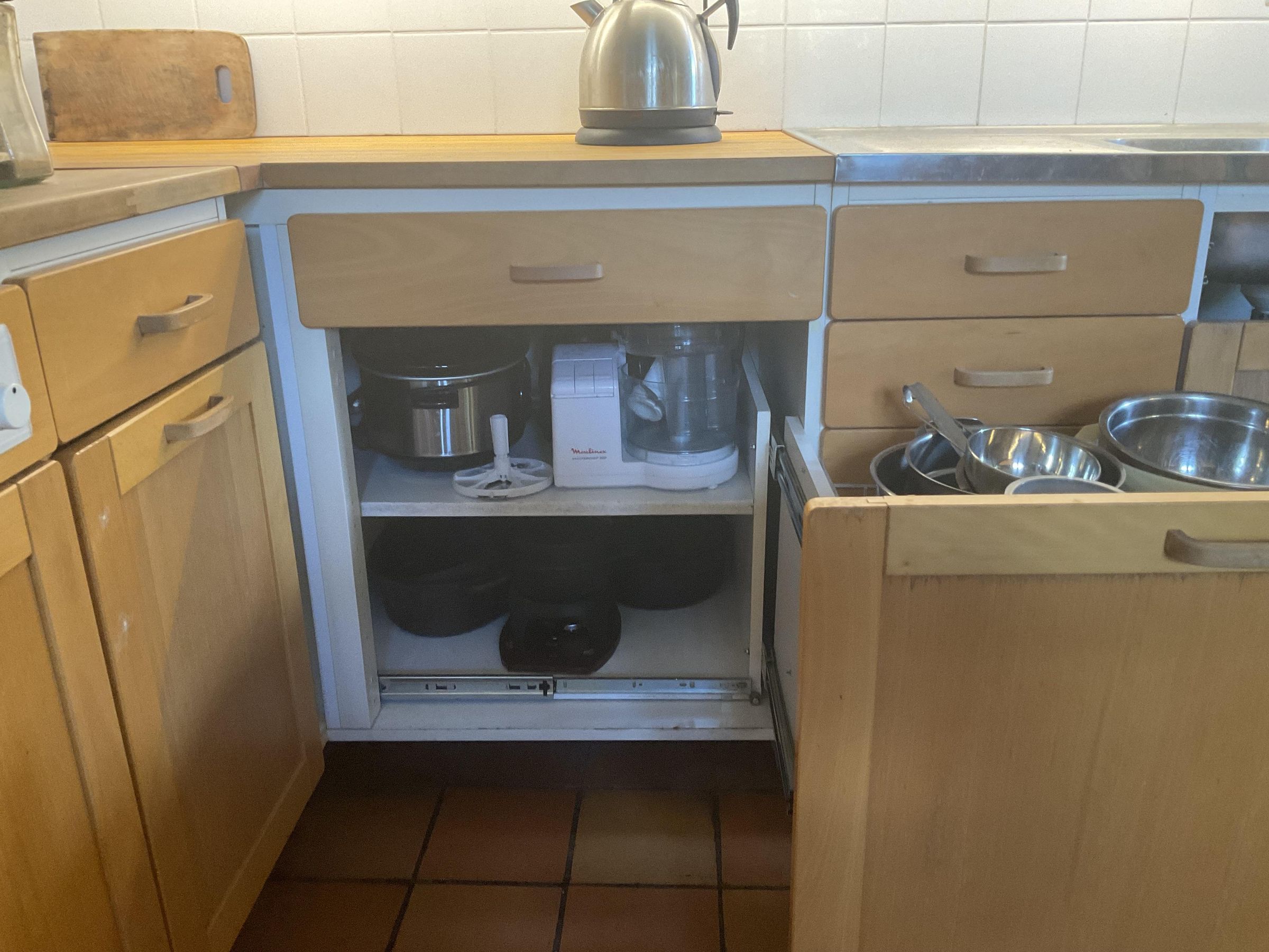 Kitchen Corner Access : 8 Steps (with Pictures) - Instructables