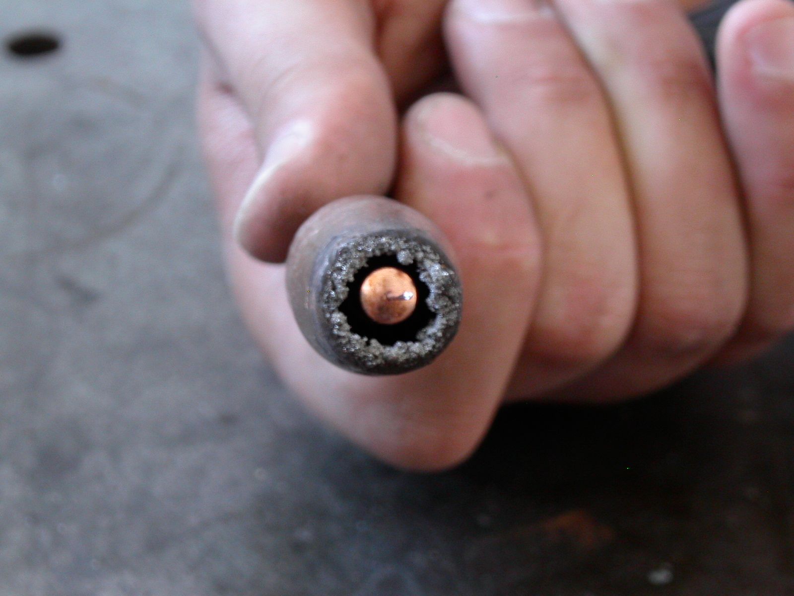 How to Weld - MIG Welding : 11 Steps (with Pictures) - Instructables