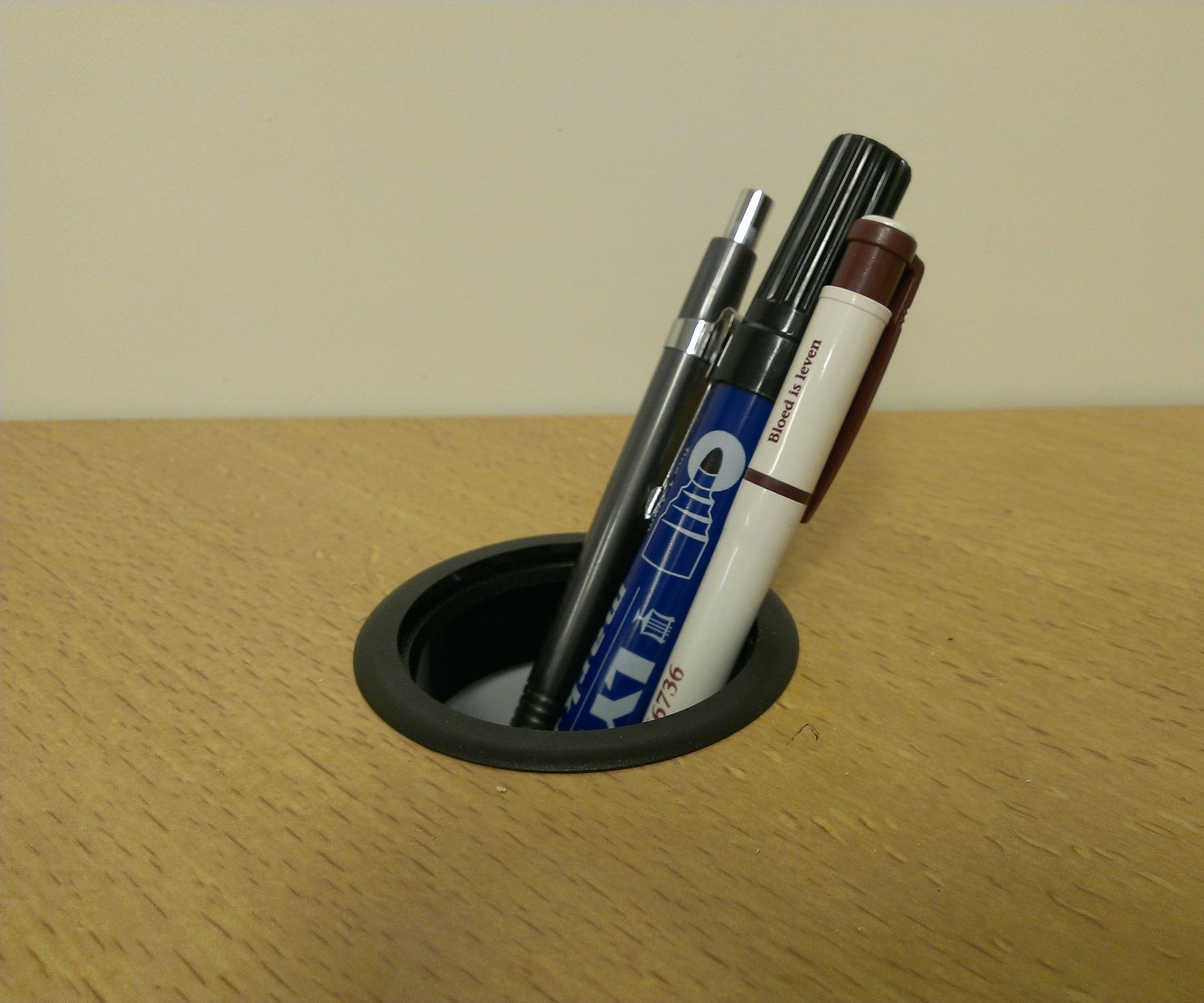 Simple Desk Hack (with Pictures) - Instructables