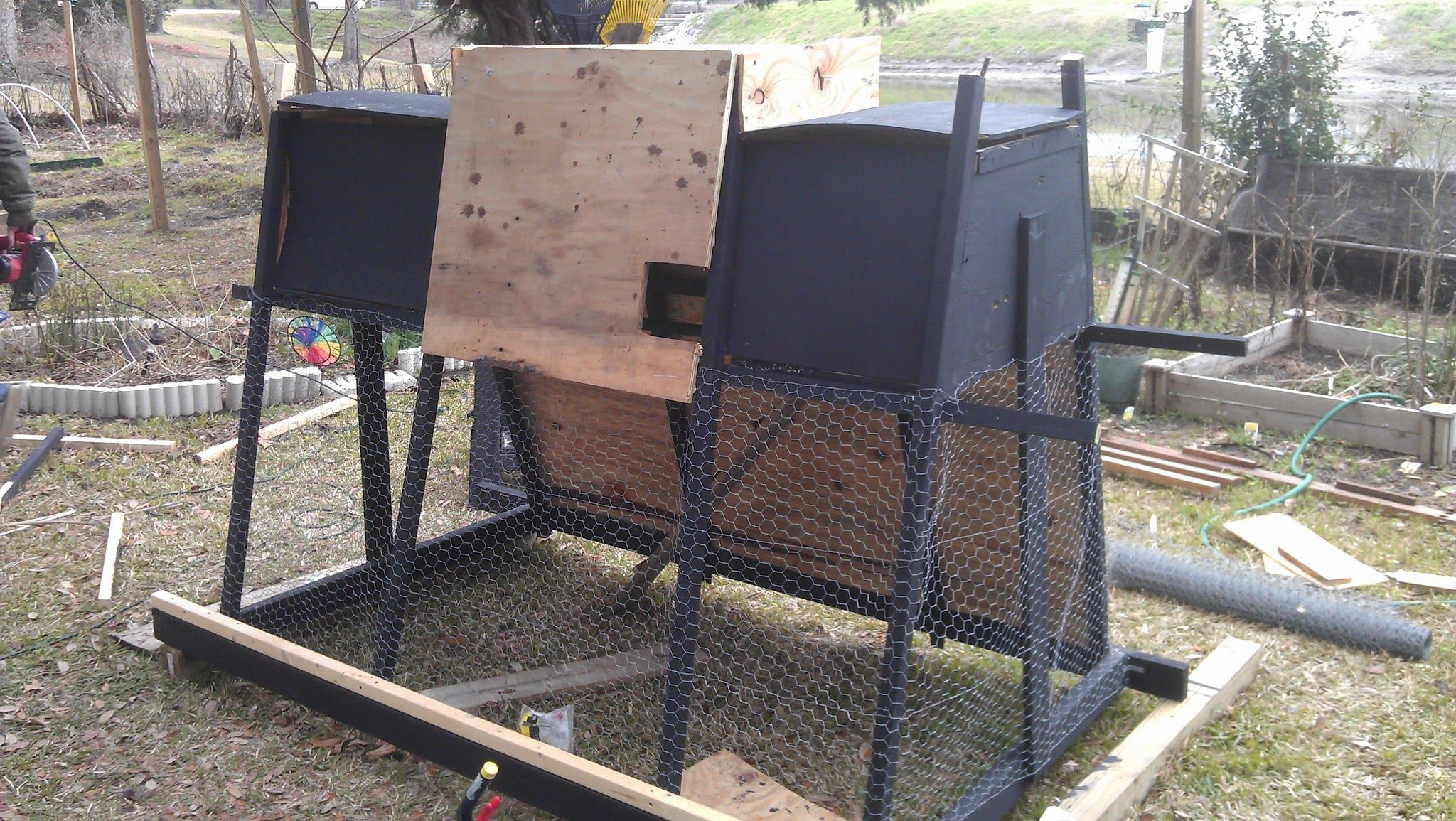 Back Yard Chicken Tractor : 6 Steps (with Pictures) - Instructables