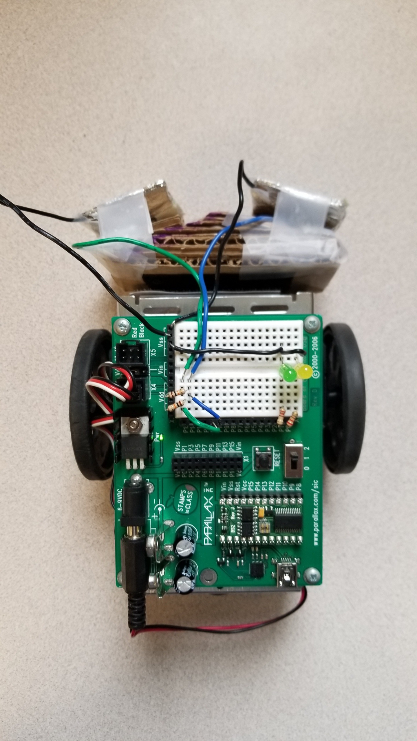 Boe Bot Navigates Through a Maze : 4 Steps - Instructables