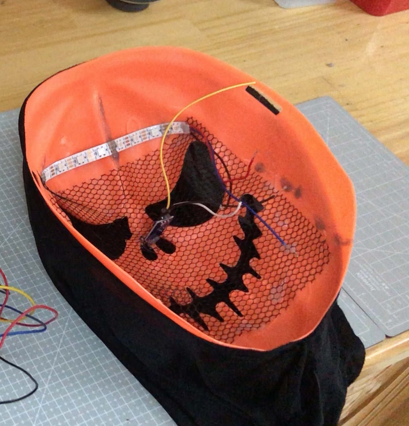 Halloween Scary Reactive Mask : 6 Steps (with Pictures) - Instructables