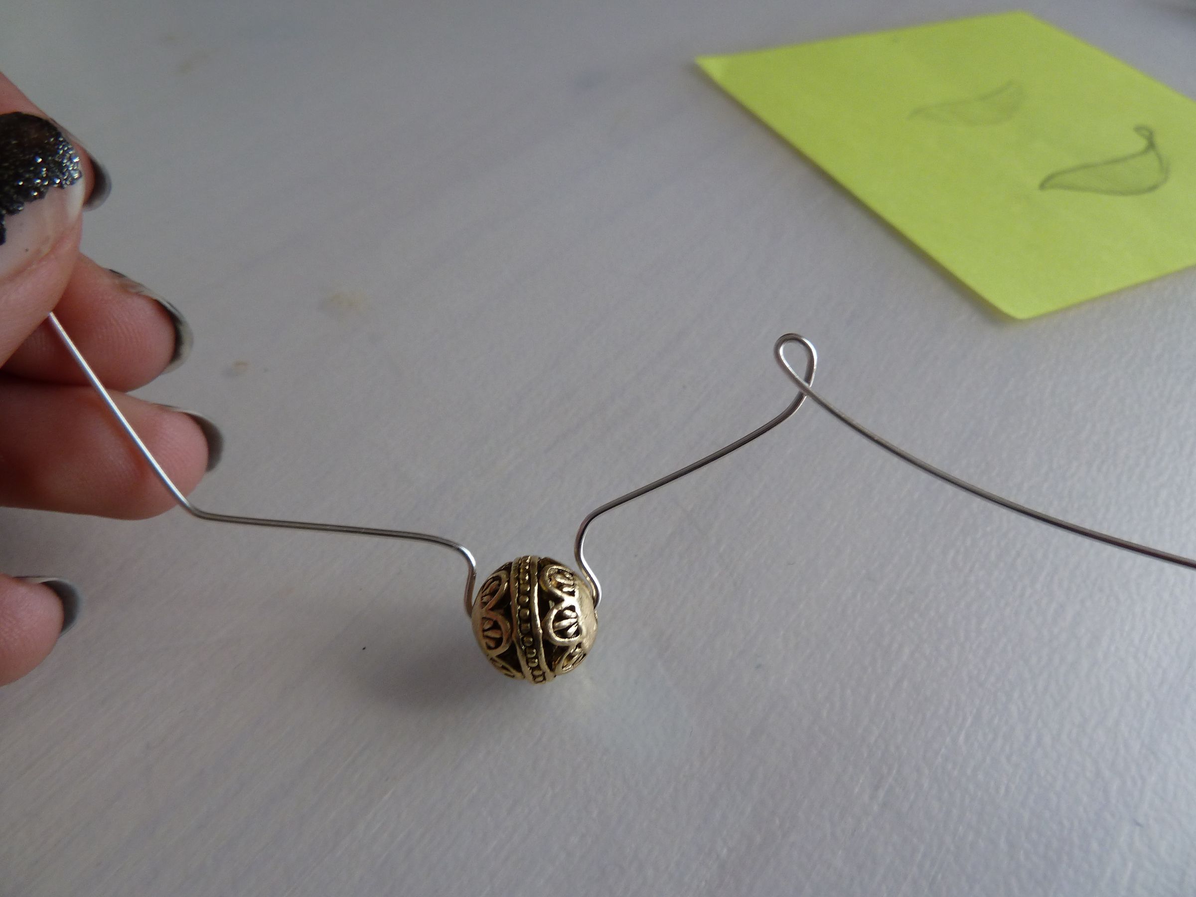Golden Snitch Necklace : 11 Steps (with Pictures) - Instructables