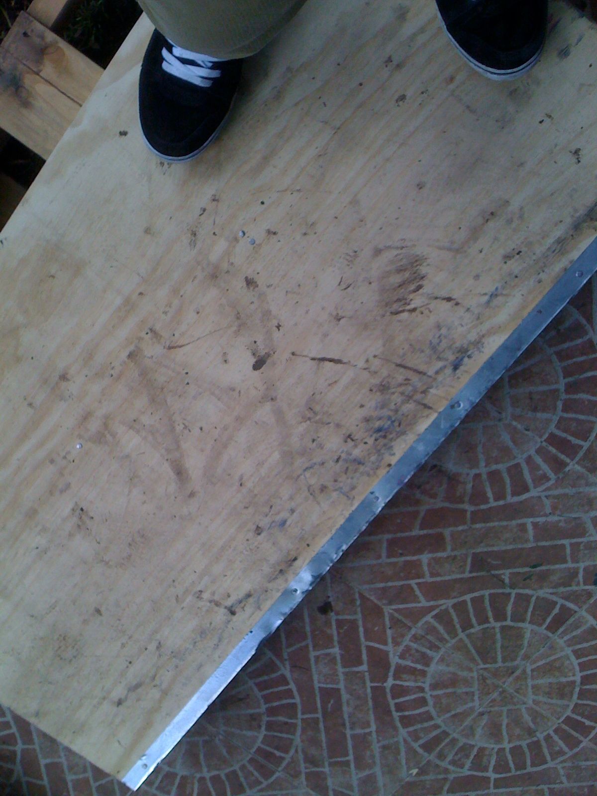 How to Build a Skateboard Manny Pad : 4 Steps - Instructables