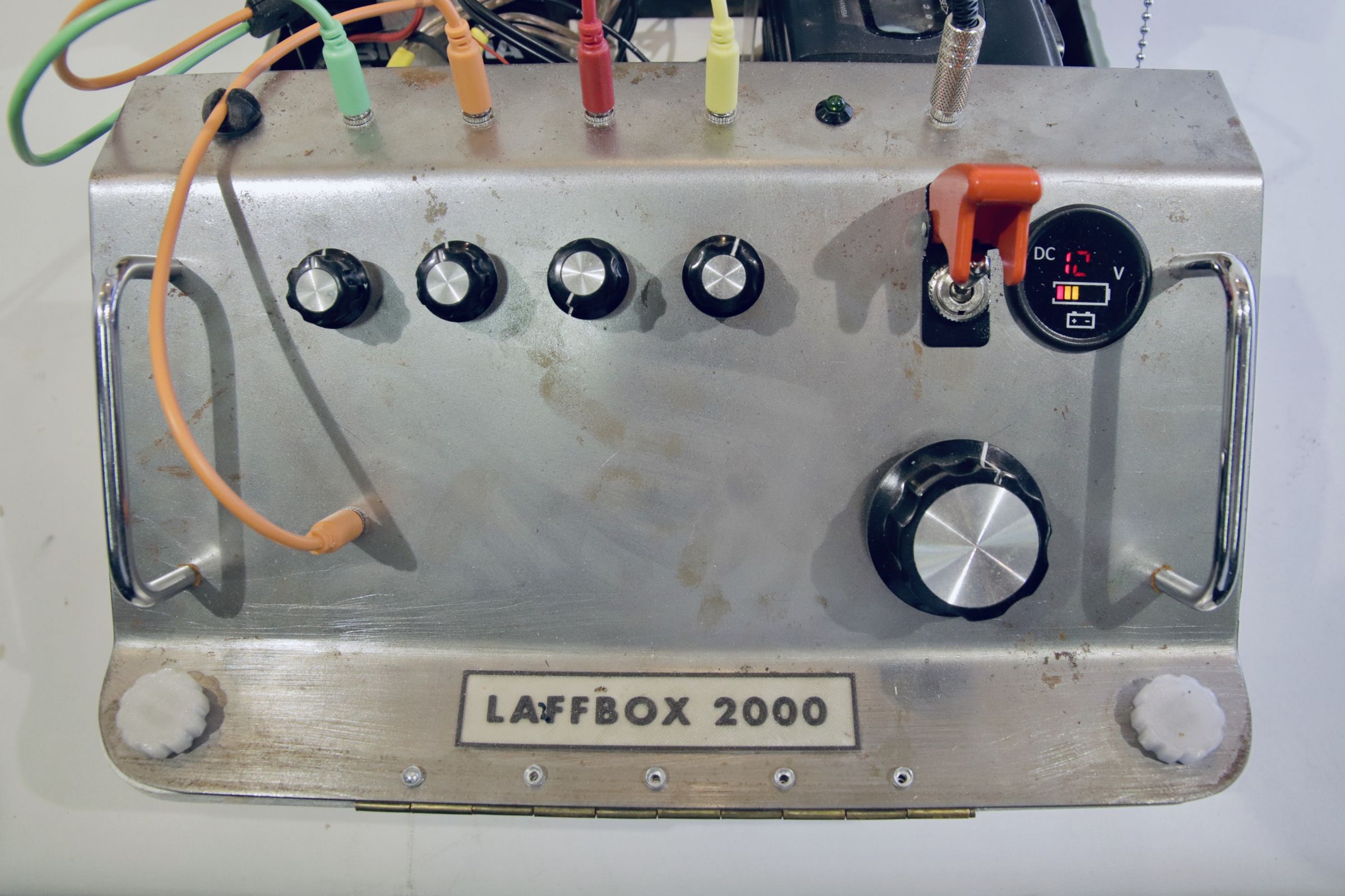 The Portable Laff Box : 13 Steps (with Pictures) - Instructables