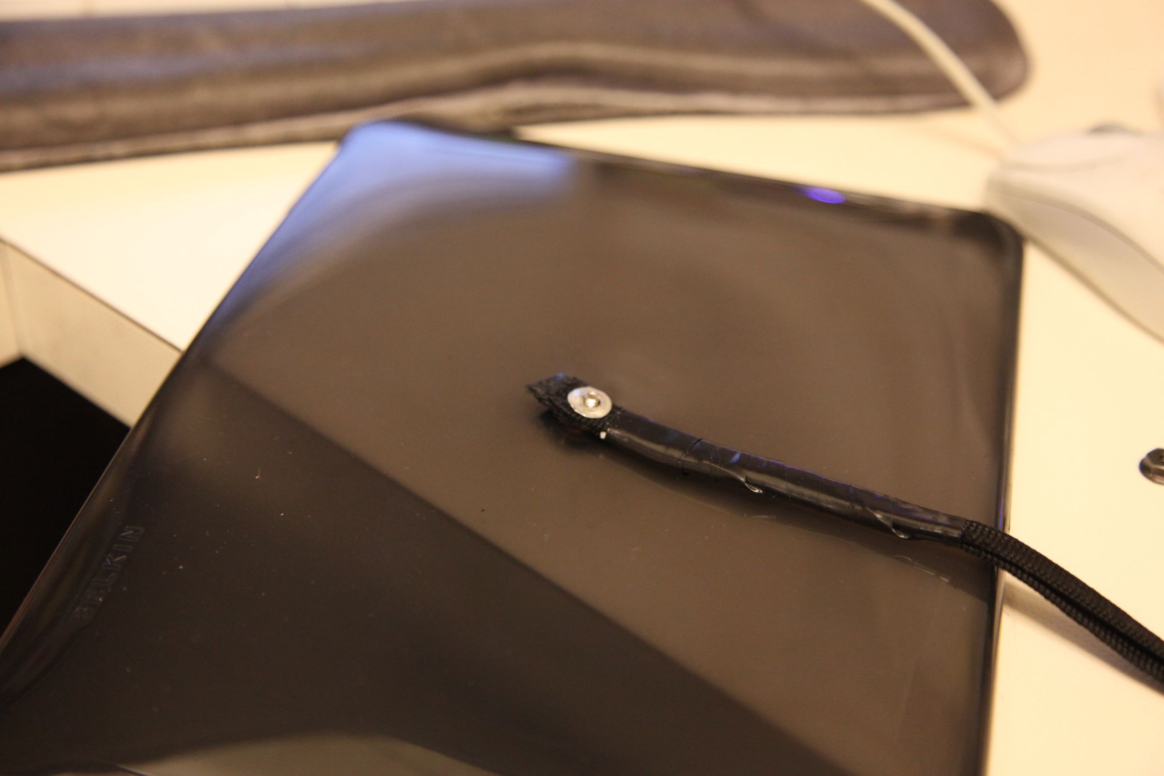 IPad Strap : 11 Steps - Instructables