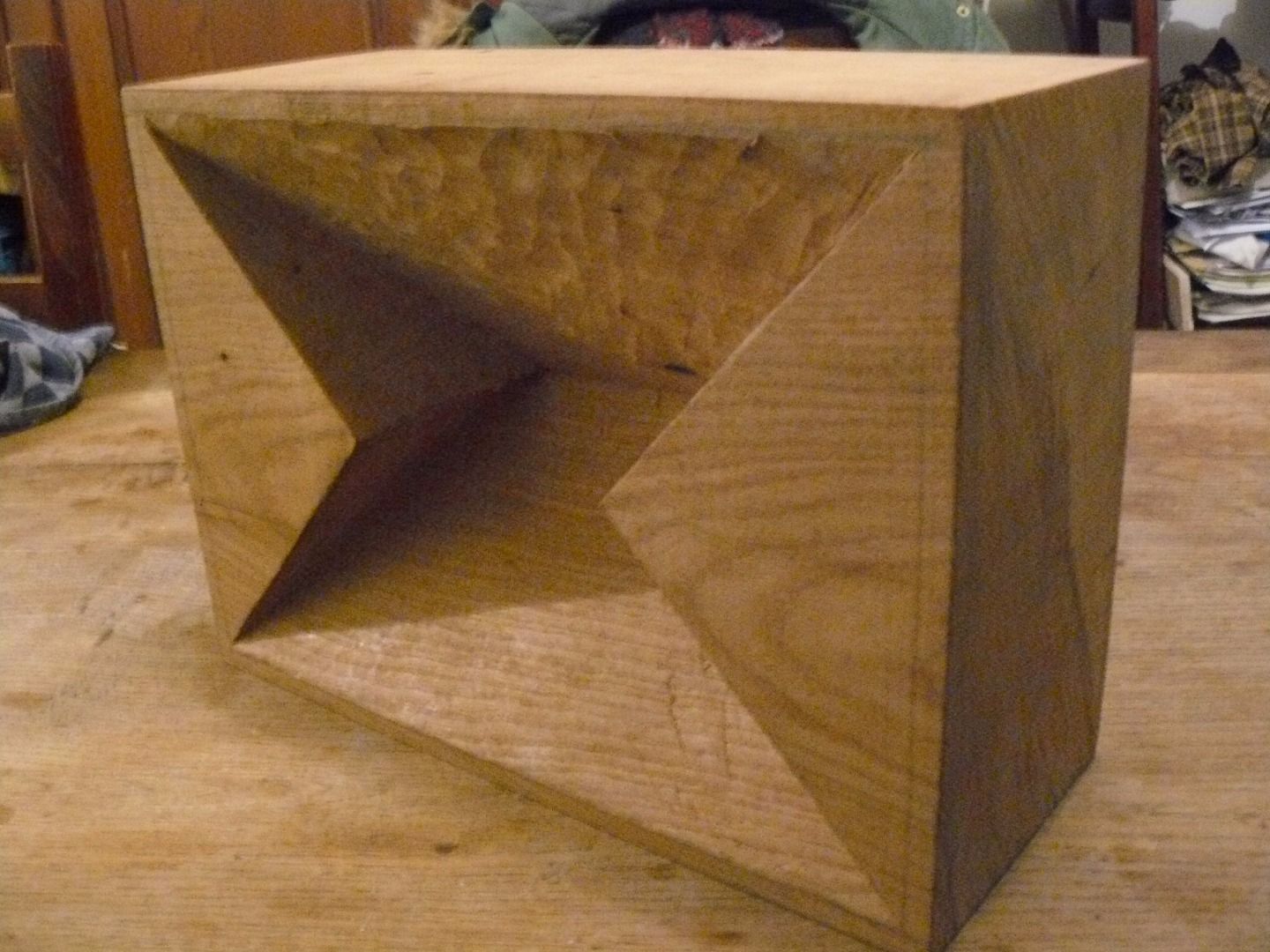Medieval / Renaissance Box : 10 Steps (with Pictures) - Instructables