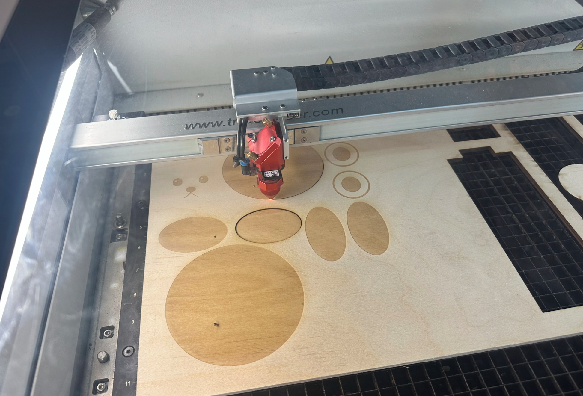 Servo Bear: the Little Laser-Cut Buddy Who Says Hello : 6 Steps (with ...