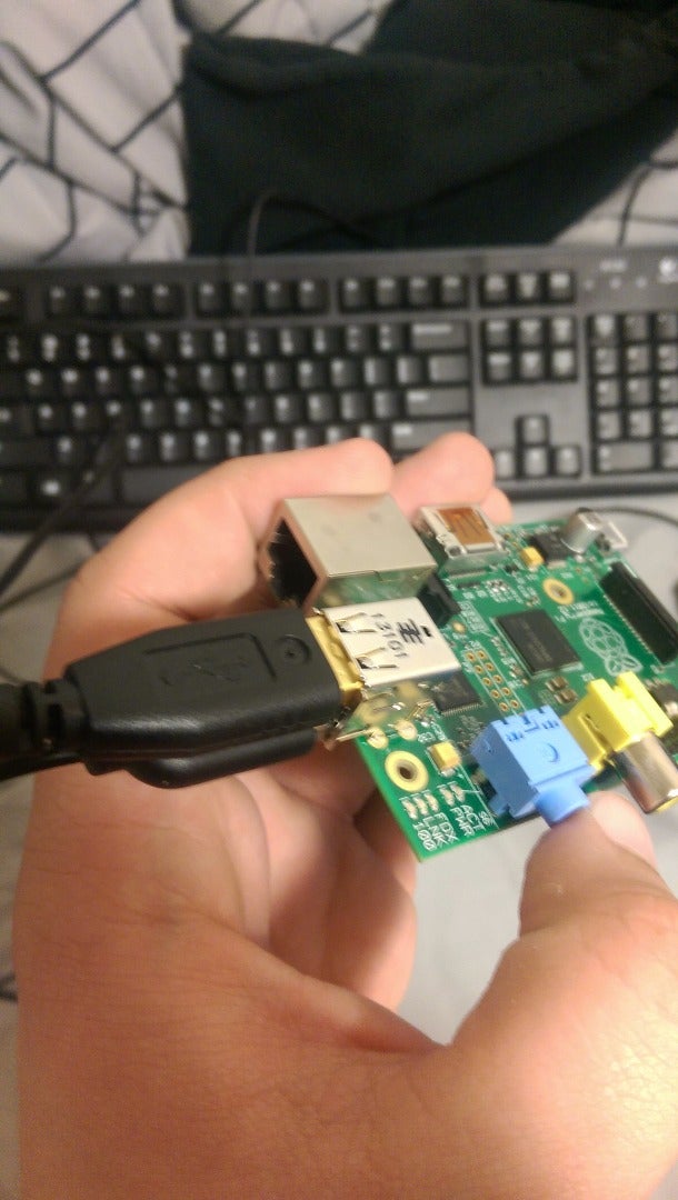 Setting Up and Running NOOBS on a Raspberry Pi : 6 Steps - Instructables