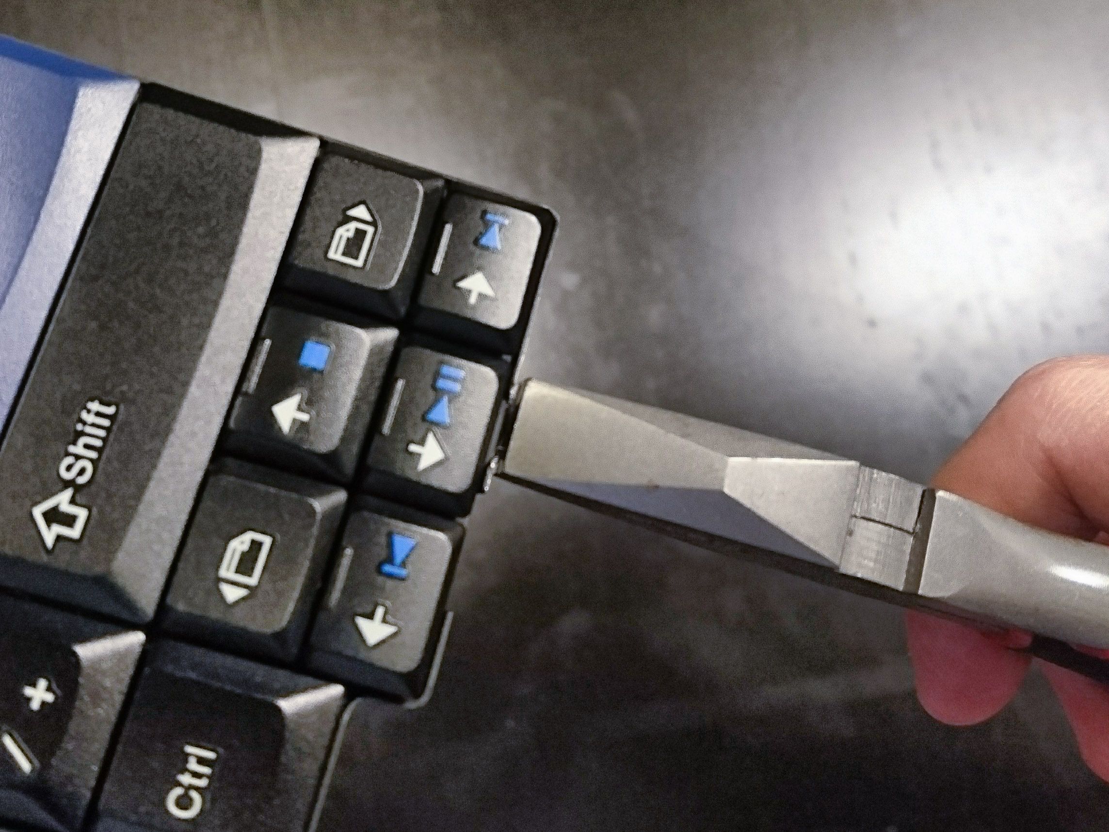 ThinkPad Classic Keyboard Mod : 7 Steps (with Pictures) - Instructables