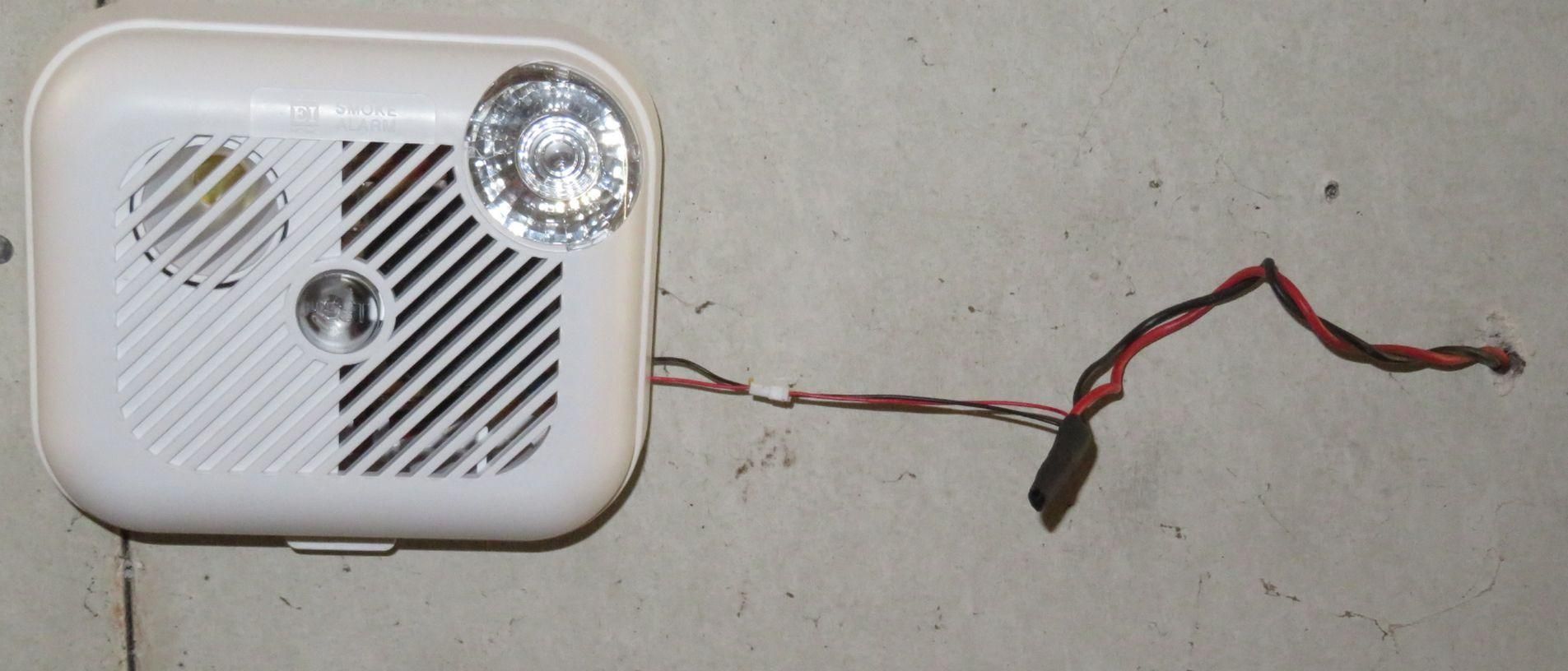 Remote Smoke Alarm Buzzer & Microcontroller Interface : 9 Steps (with ...
