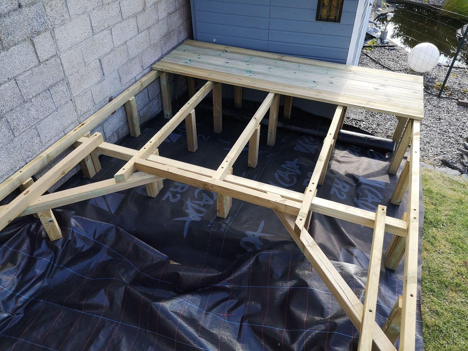 Make a Floating Deck for an Inflatable SPA, With a Motorized Cover ...