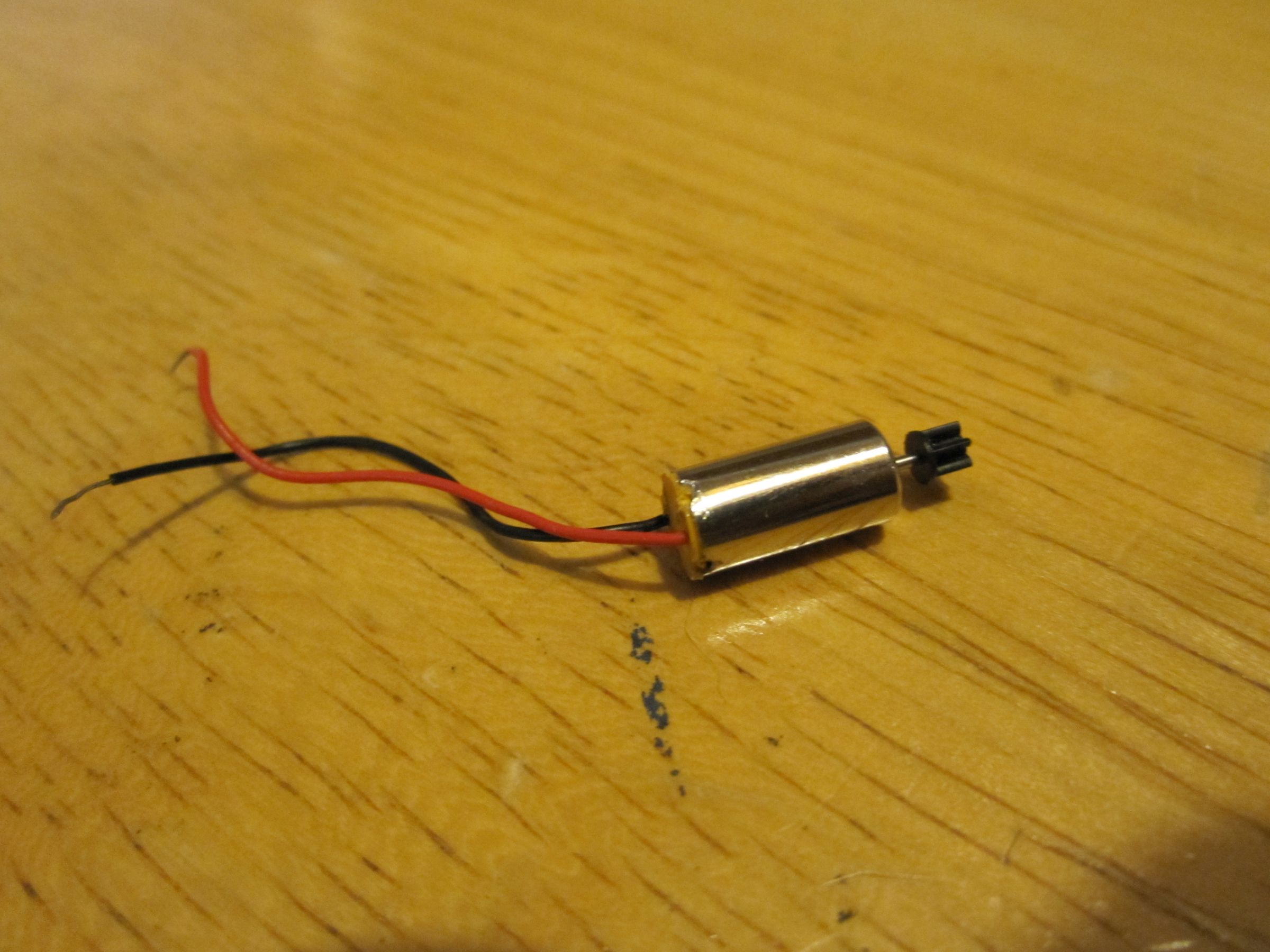 DIY PIXAR: M-O (Microbe Obliterator) Cleaner Bot : 10 Steps (with ...