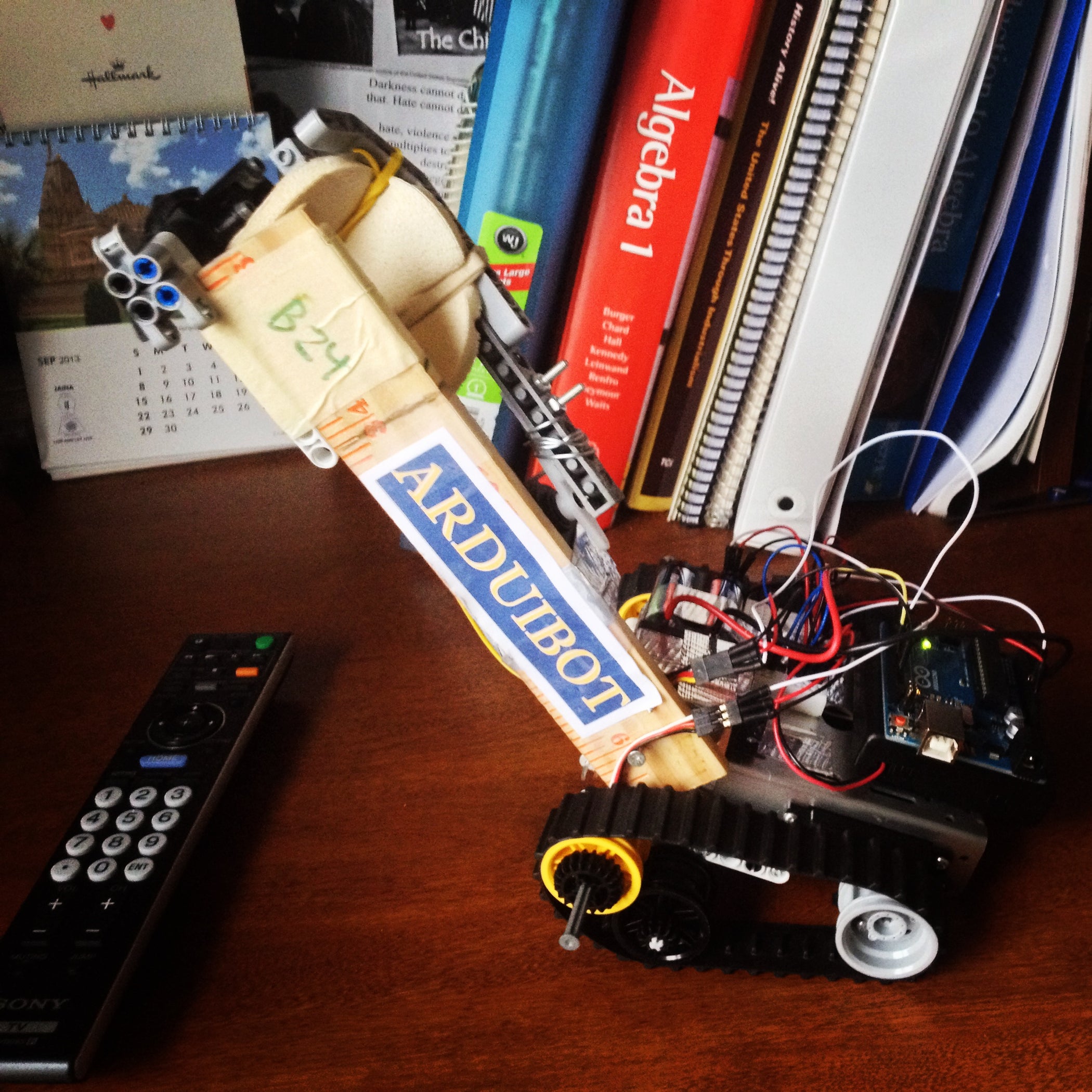 Affordable TV Remote Controlled Clawbot : 10 Steps - Instructables