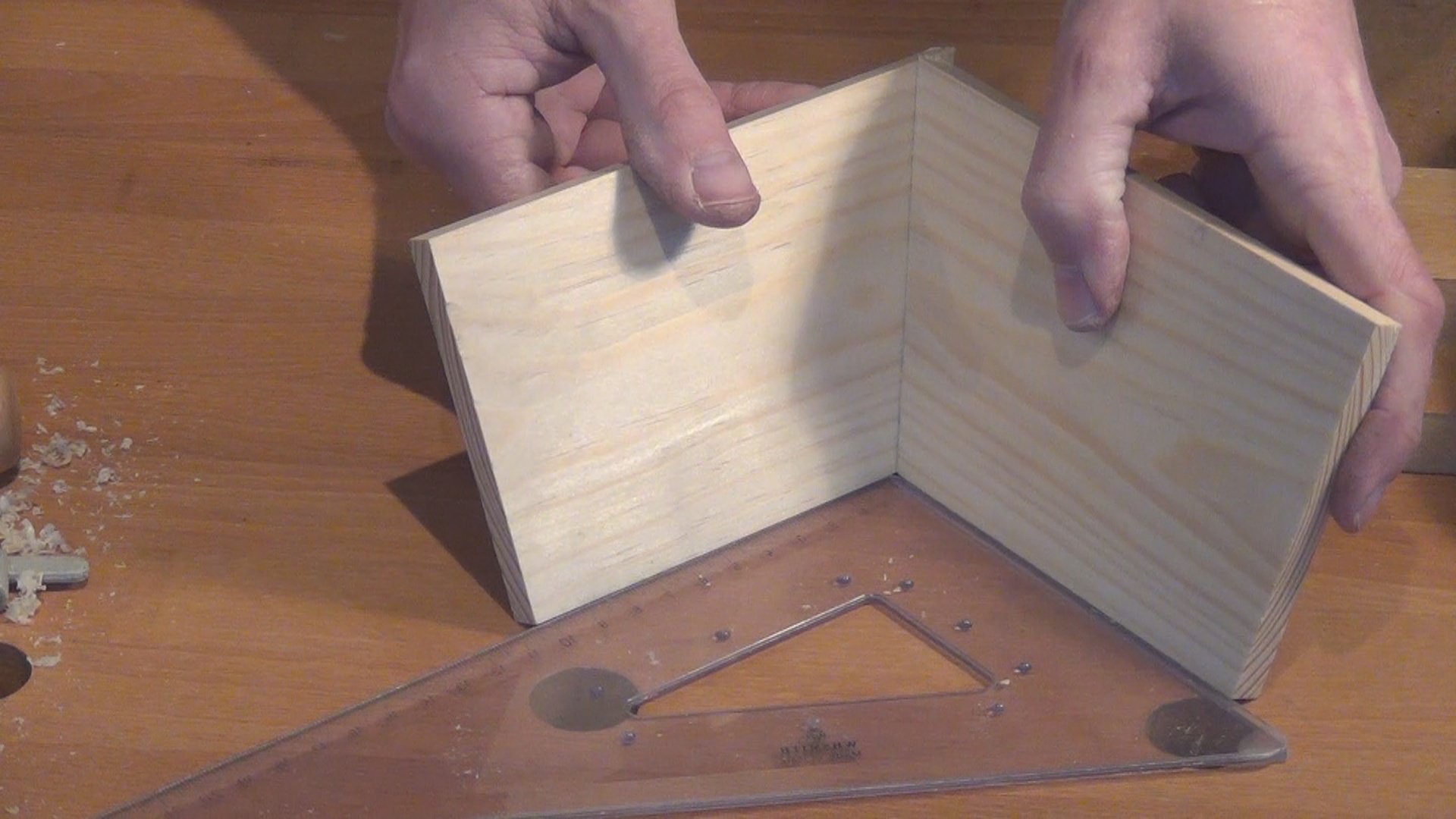 Double Bevel Dovetails by Hand : 15 Steps (with Pictures) - Instructables