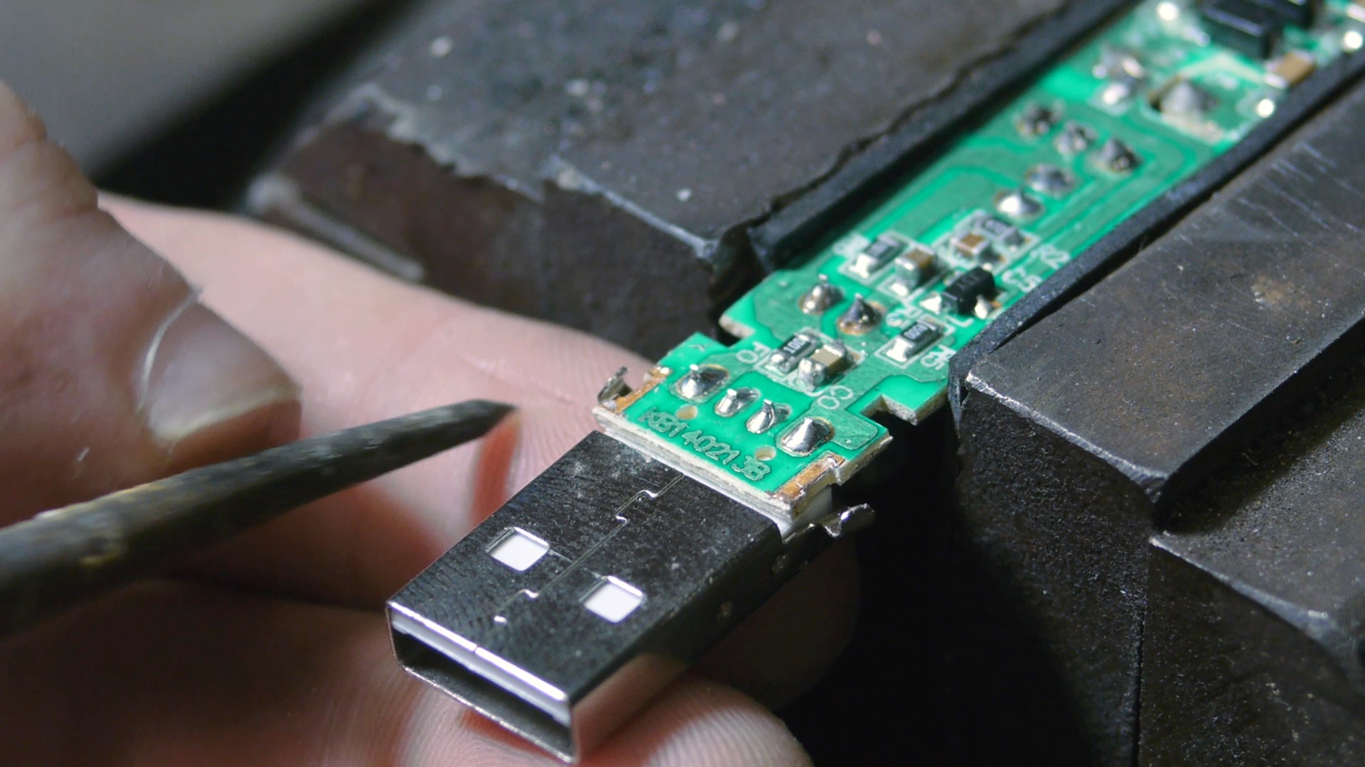 $5 Static Electricity Generator : 5 Steps (with Pictures) - Instructables