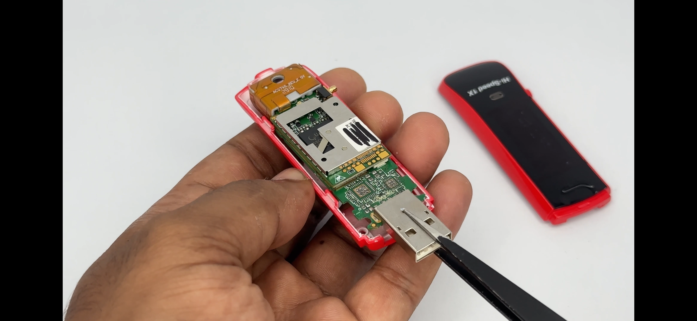 DIY LED Voltage Tester – Test Any DC Voltage With LEDs! : 11 Steps ...
