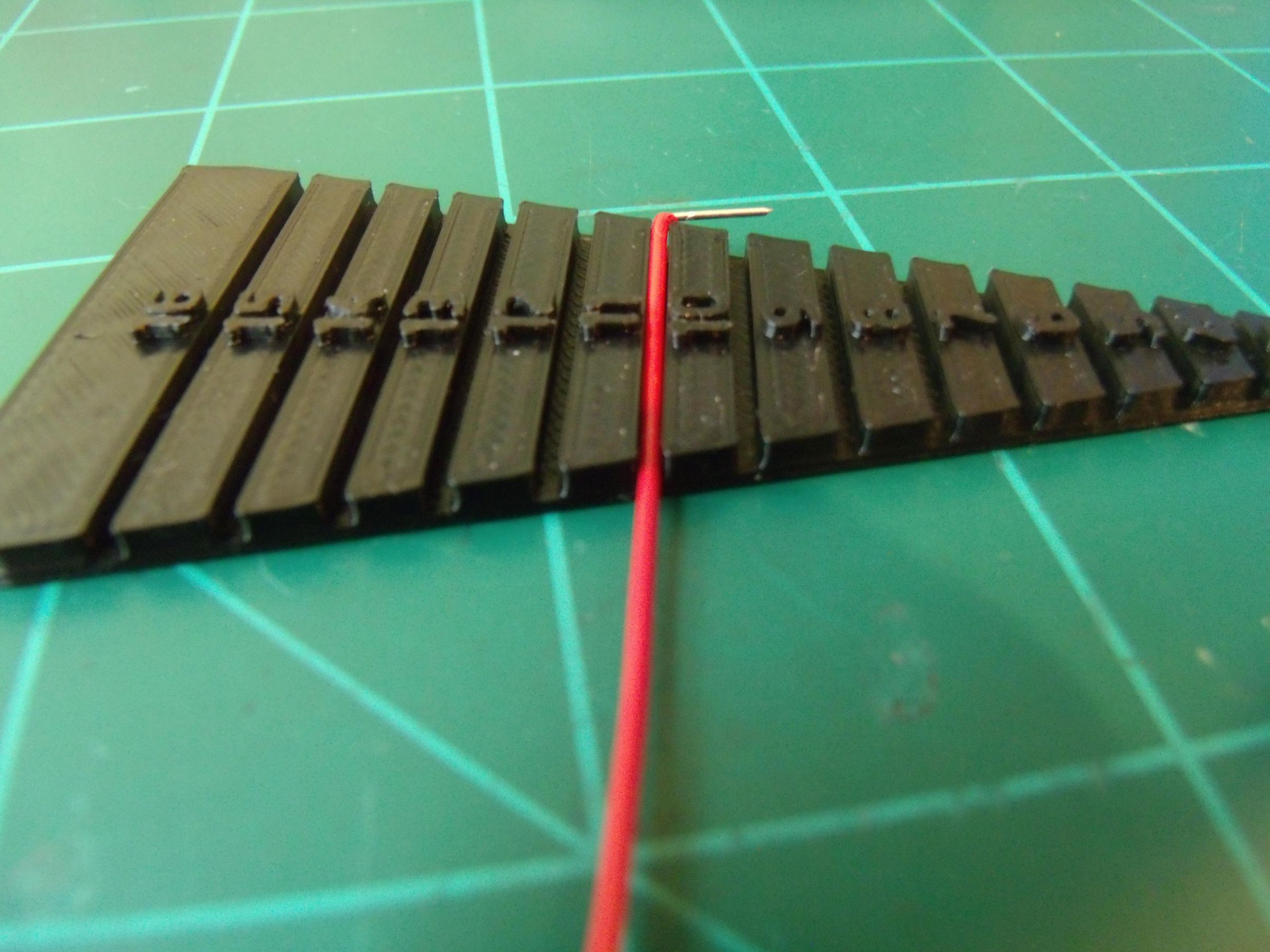 3D Printed Tool for Making Breadboard Jumper Wires : 3 Steps ...