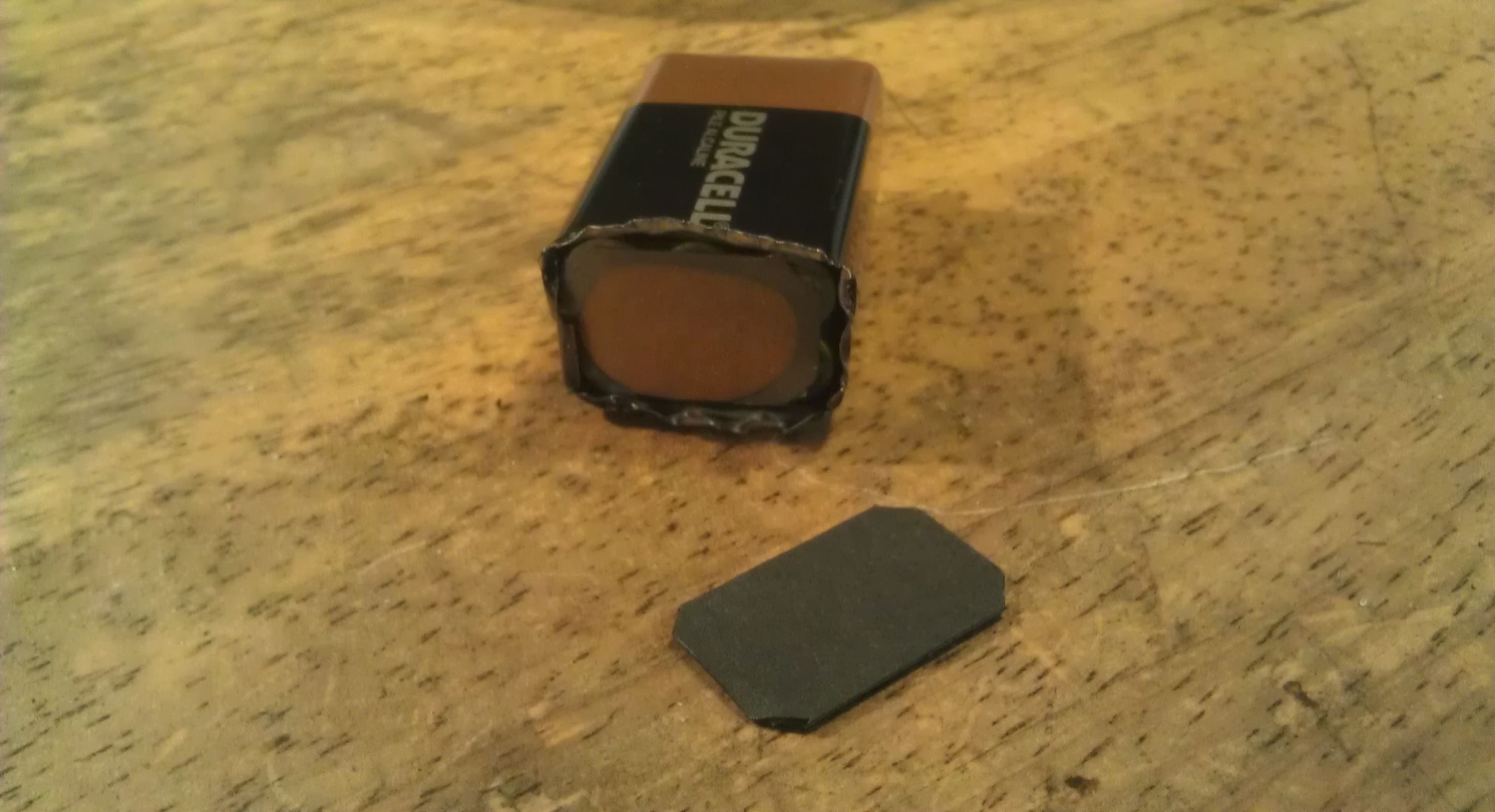 AAAA BATTERIES OUT OF 9V : 5 Steps - Instructables