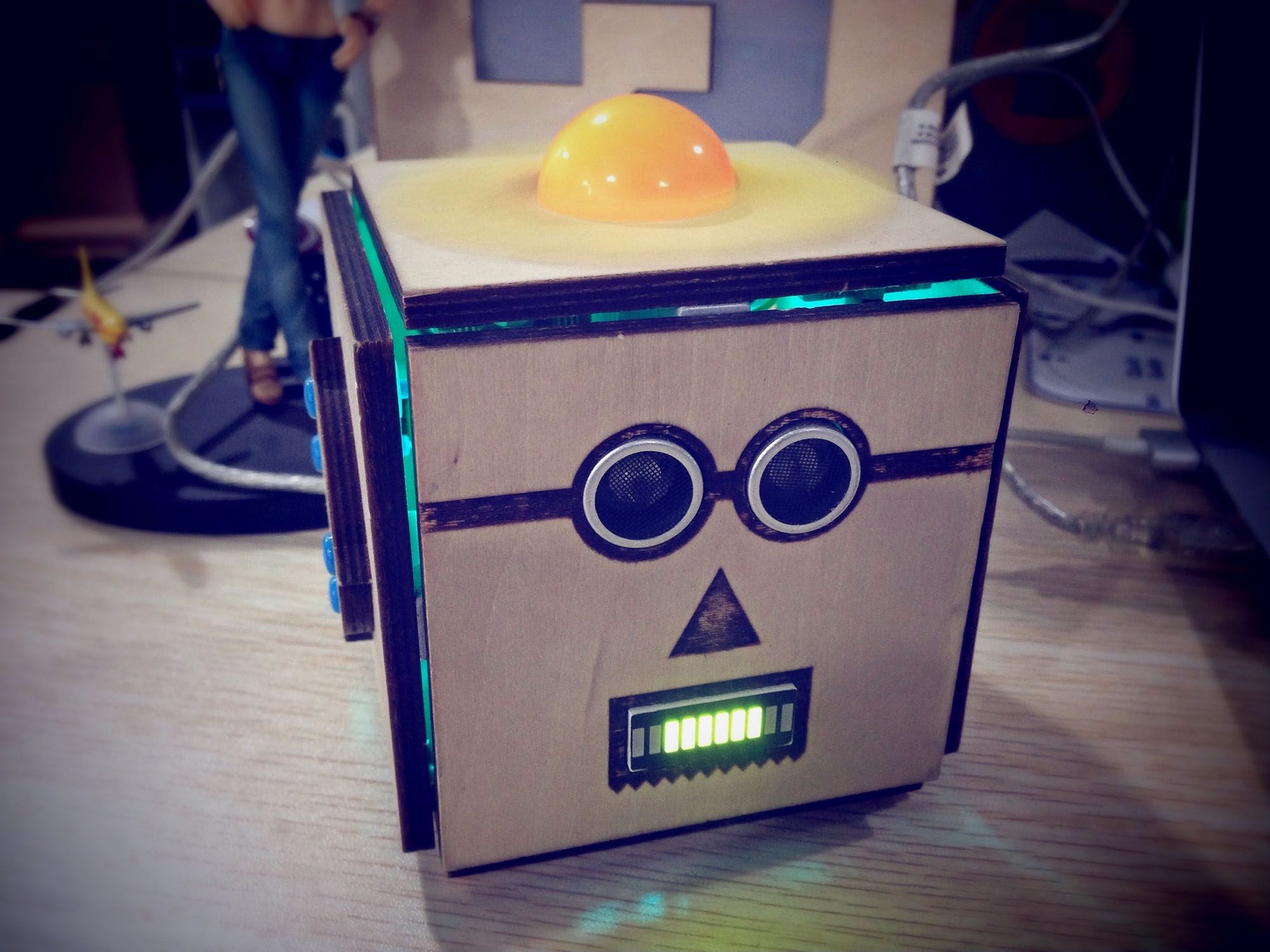 Ultrasonic Ranger Robot : 4 Steps - Instructables