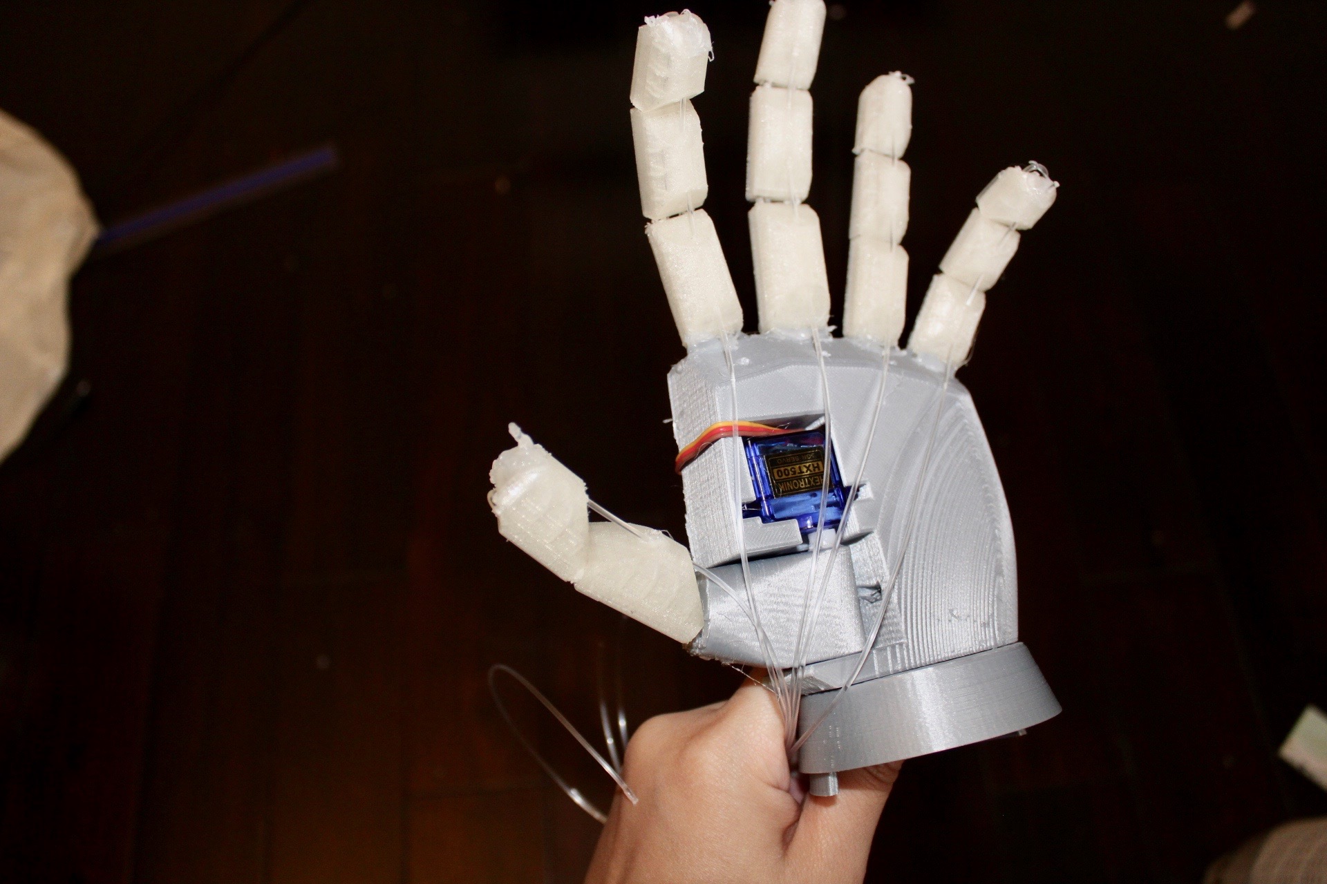 3D Printed Robotic Hand With Bluetooth Control : 18 Steps (with ...