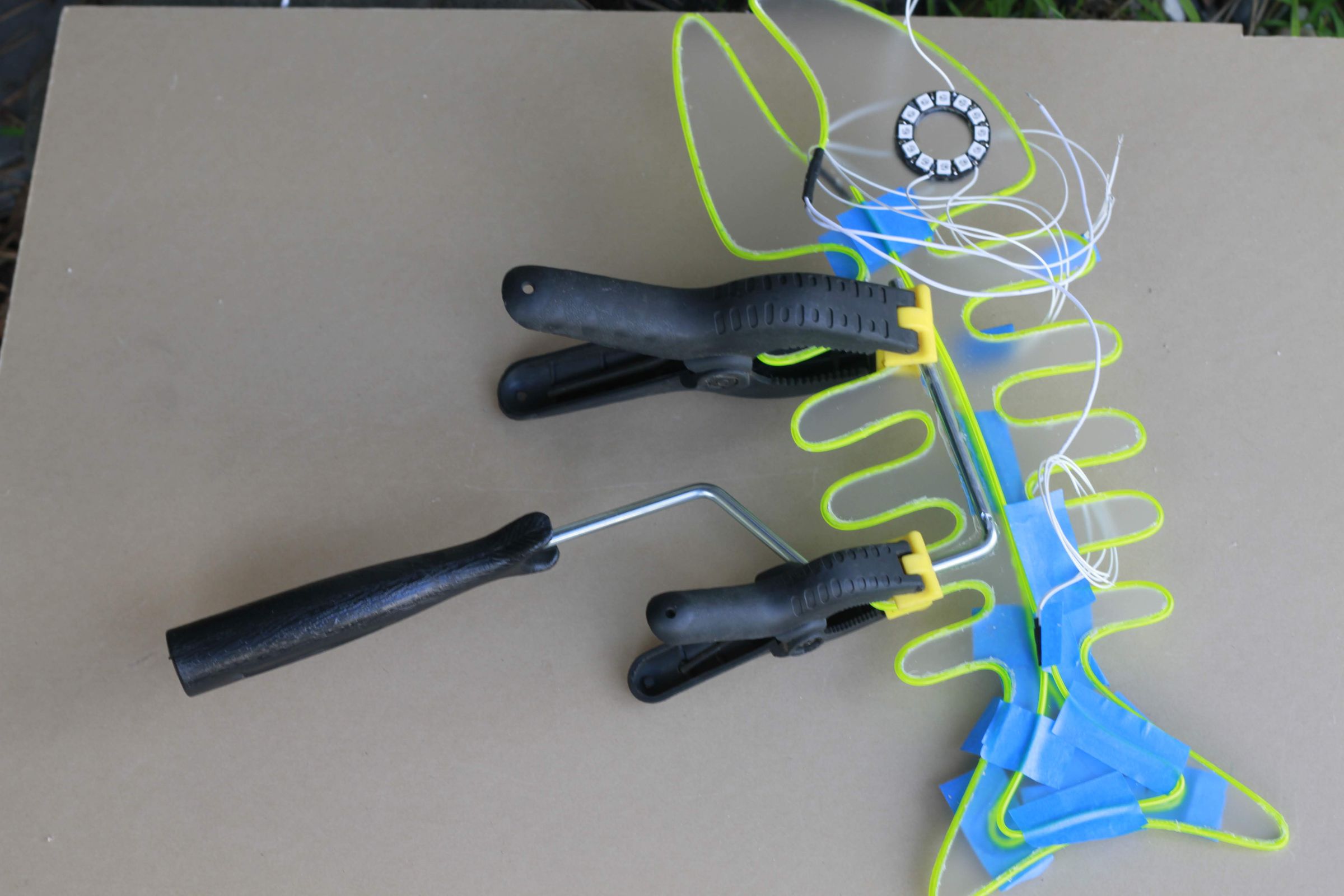 EL Wire Fish With LED Eyes : 13 Steps (with Pictures) - Instructables