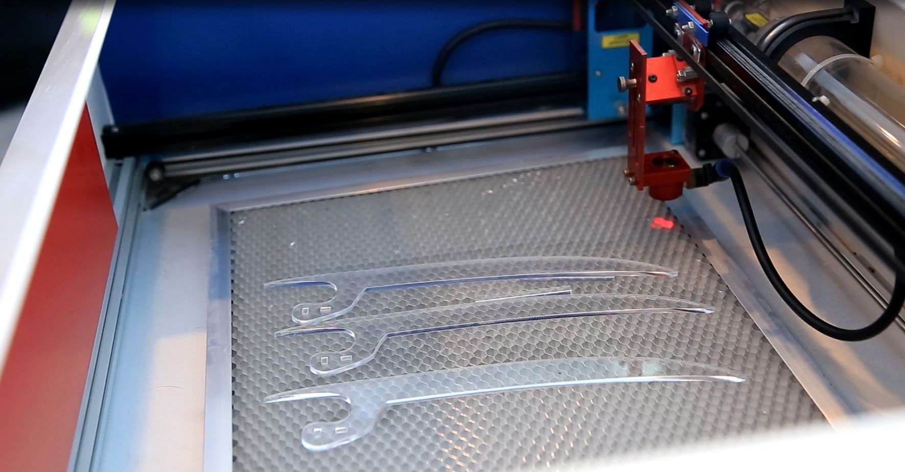 Laser Cut Wolverine Claws : 6 Steps (with Pictures) - Instructables