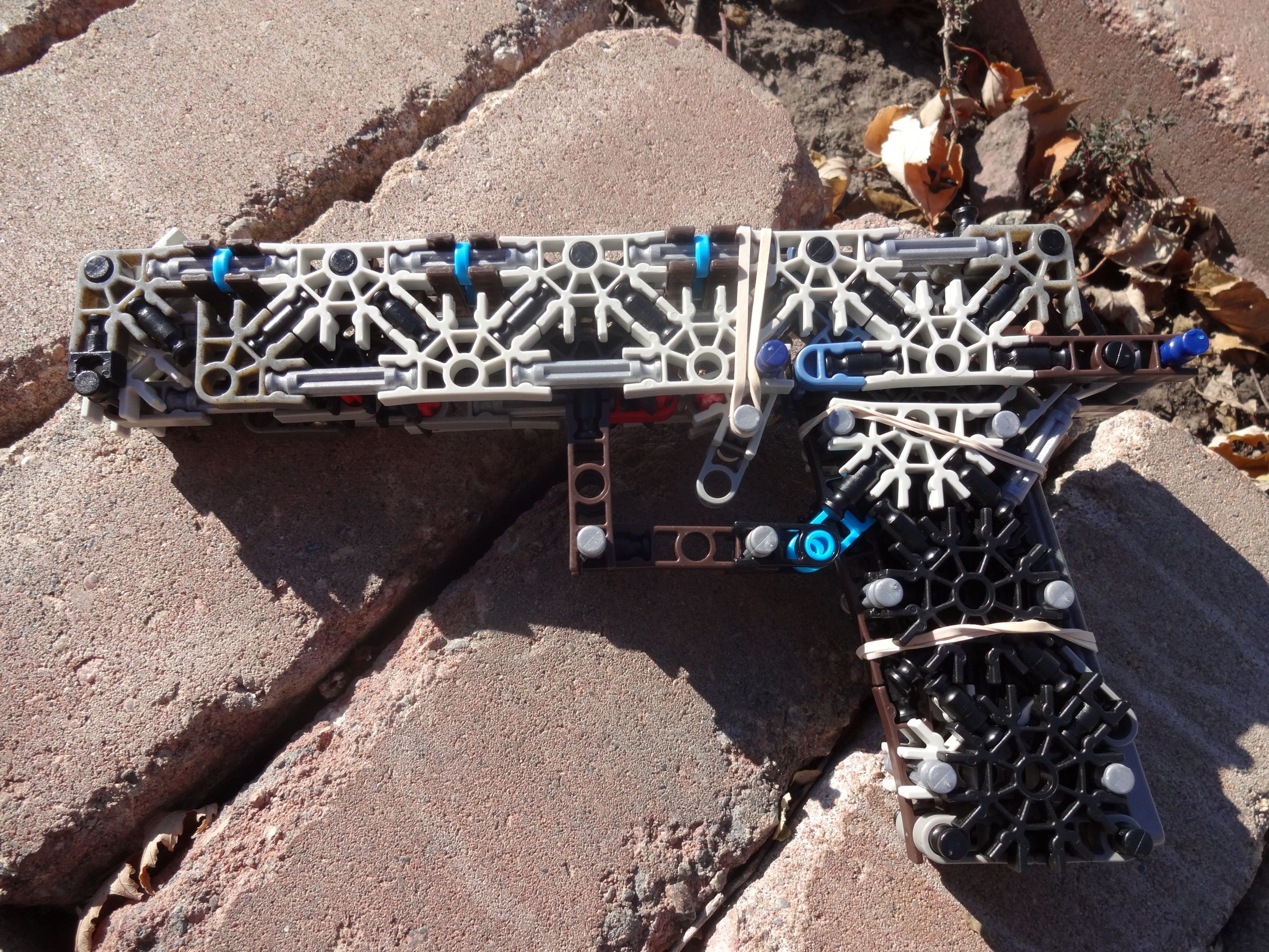 K'NEX Colt 1911 - Instructables