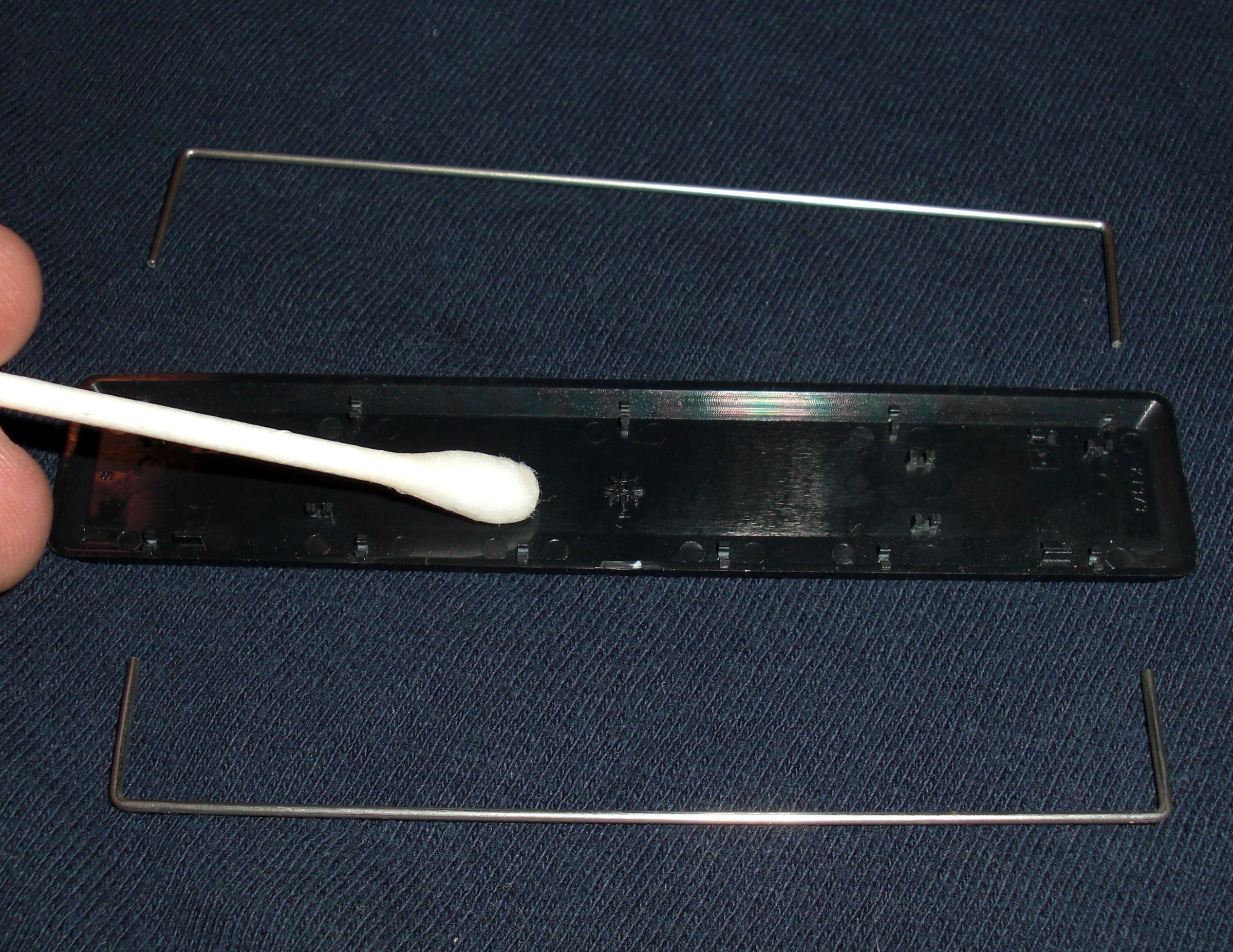 Clean Your Sticky Laptop Keyboard : 9 Steps - Instructables
