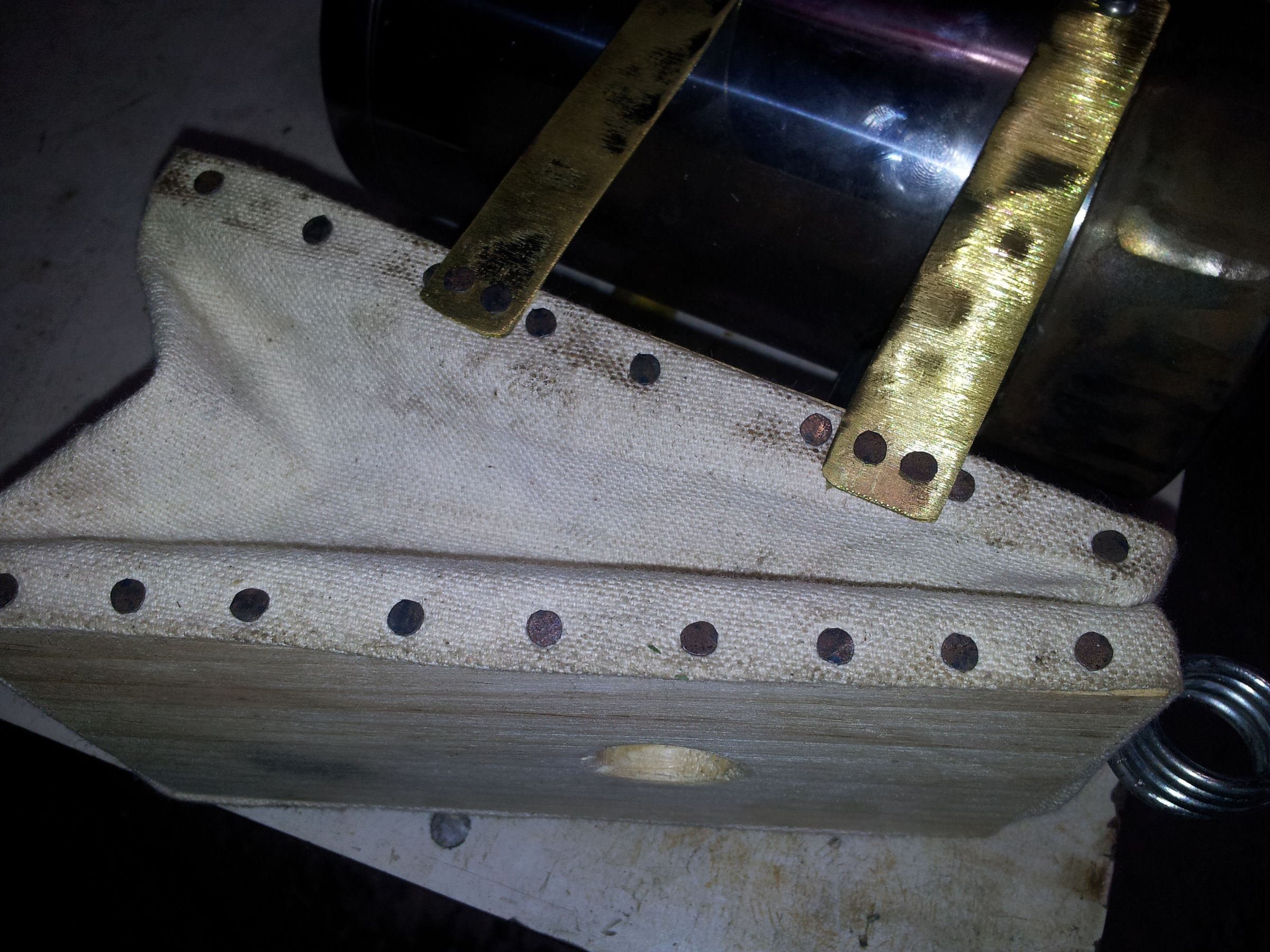 Bellows Bee Smoker for the Home Apiarist : 8 Steps (with Pictures ...