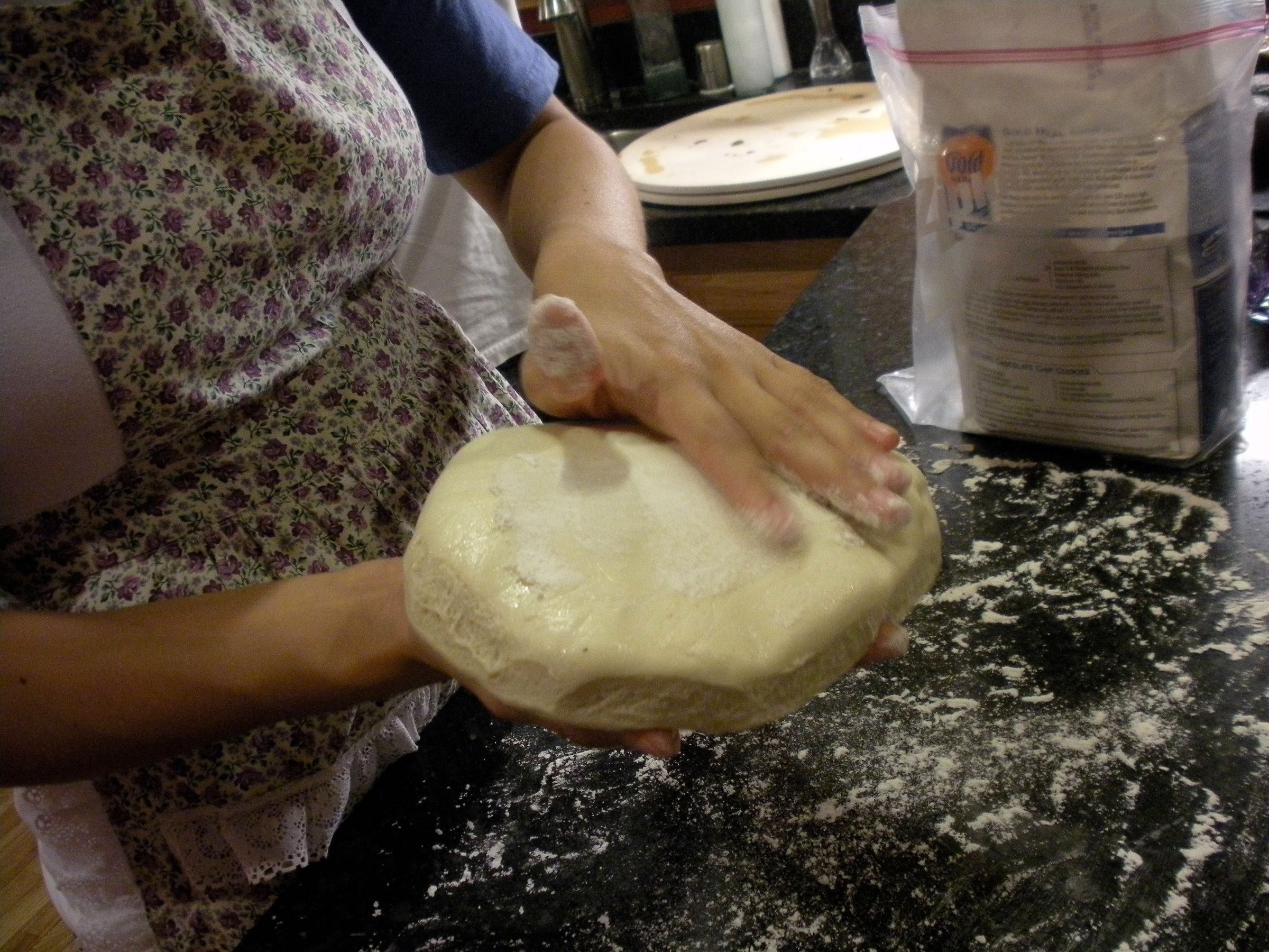 Dealing With Pizza Dough : 6 Steps (with Pictures) - Instructables