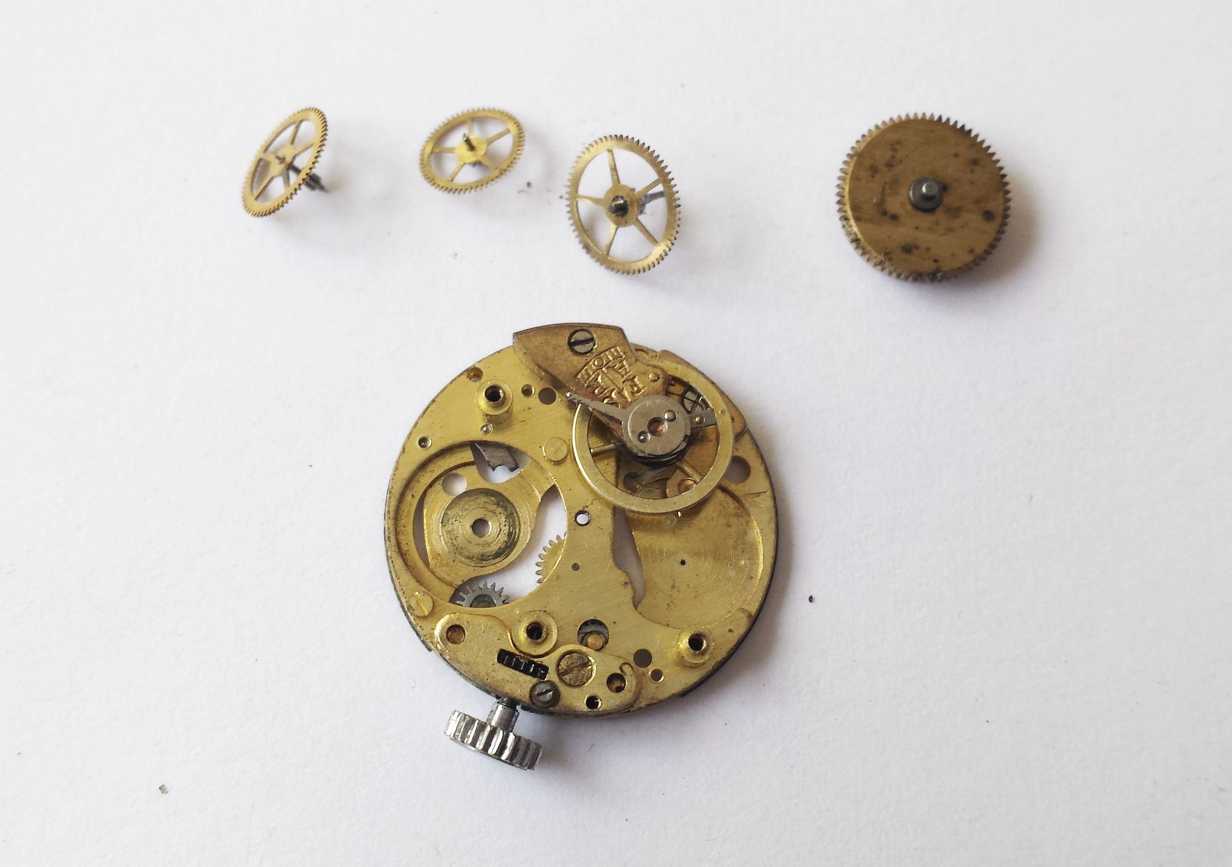 Disassembling Watches With 3 Common Tools : 18 Steps (with Pictures ...