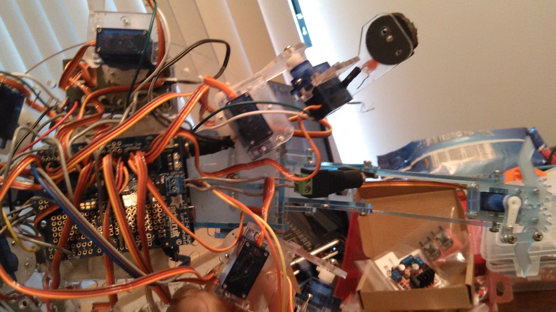 Hector the Hexapod: Cheapest Hexapod W/ Arm(Arduino) : 5 Steps (with ...