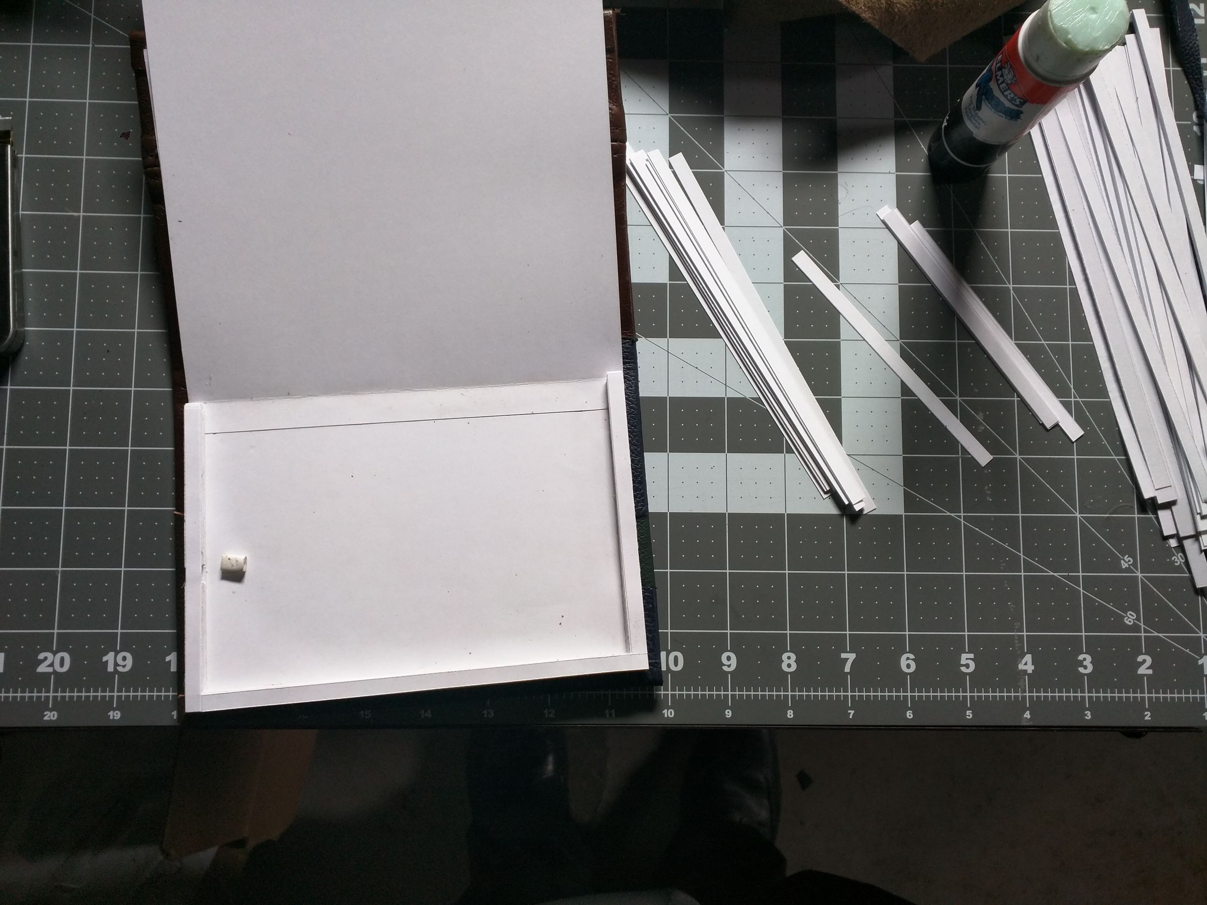 Kindle Paperwhite Realistic Leather Book Cover : 5 Steps (with Pictures ...