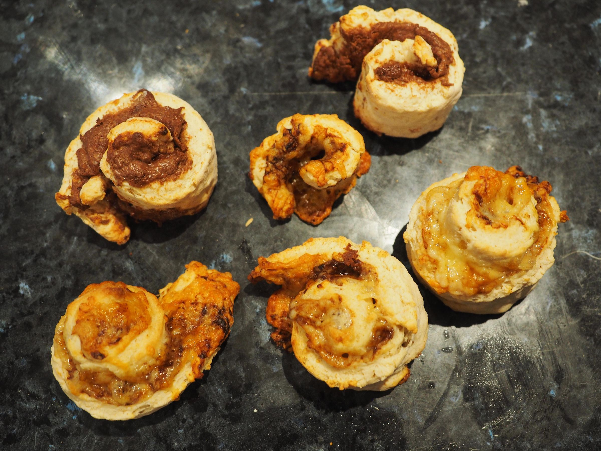 Quick Cheesymite Scrolls + Choc Hazelnut Scrolls : 8 Steps - Instructables