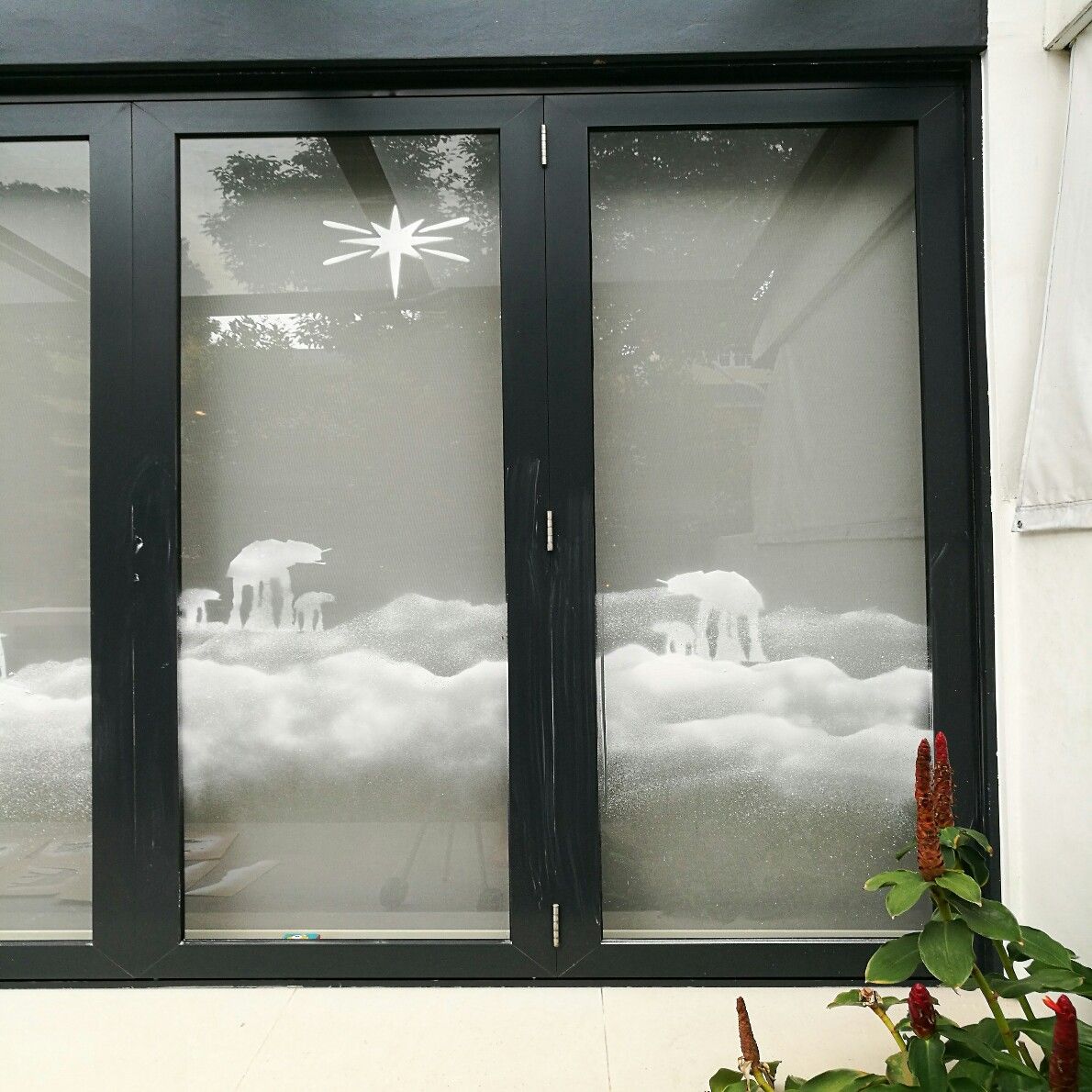 Christmas Window Snowscape : 4 Steps (with Pictures) - Instructables