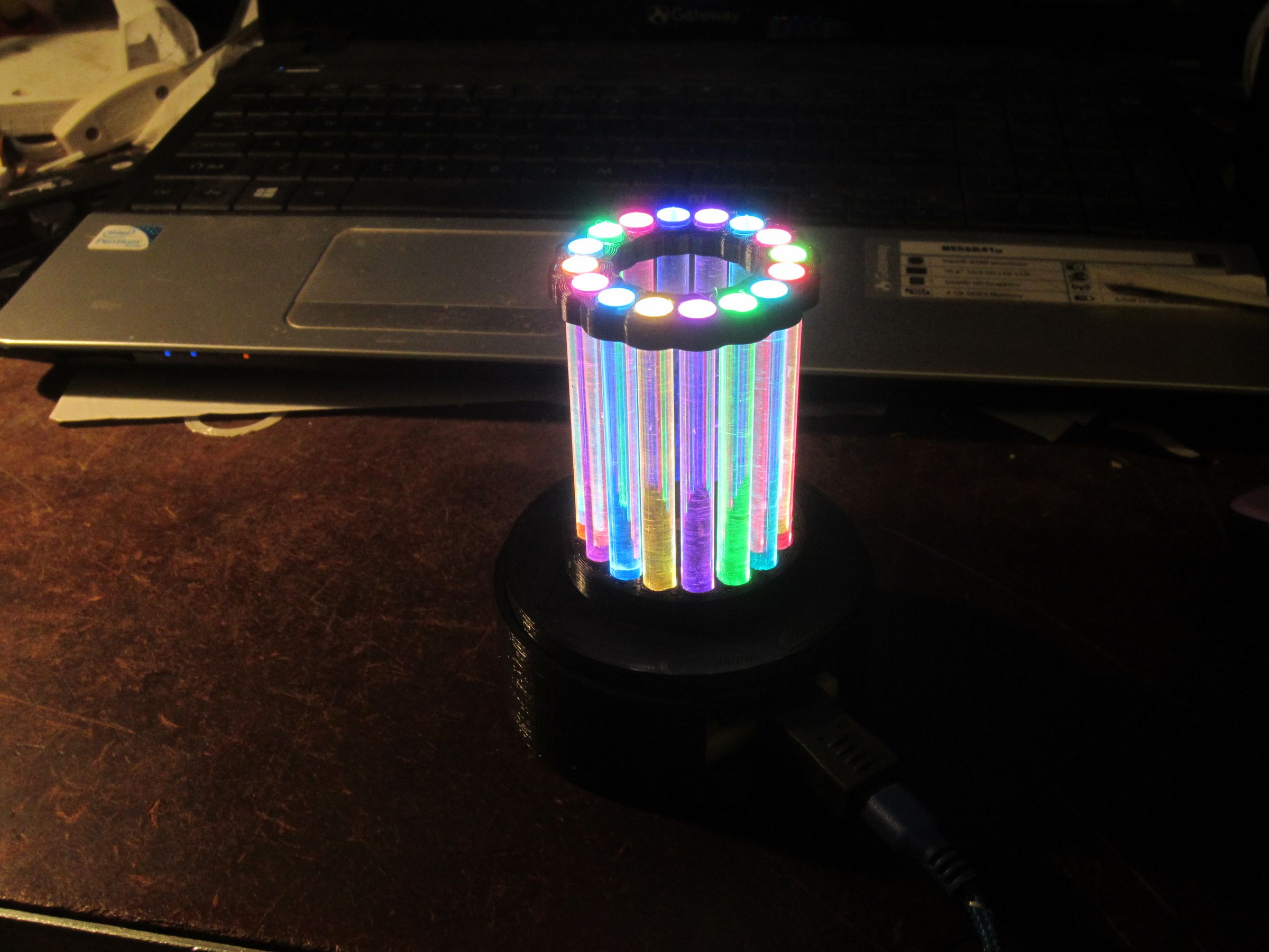 A Multicolor LED Lamp : 5 Steps (with Pictures) - Instructables