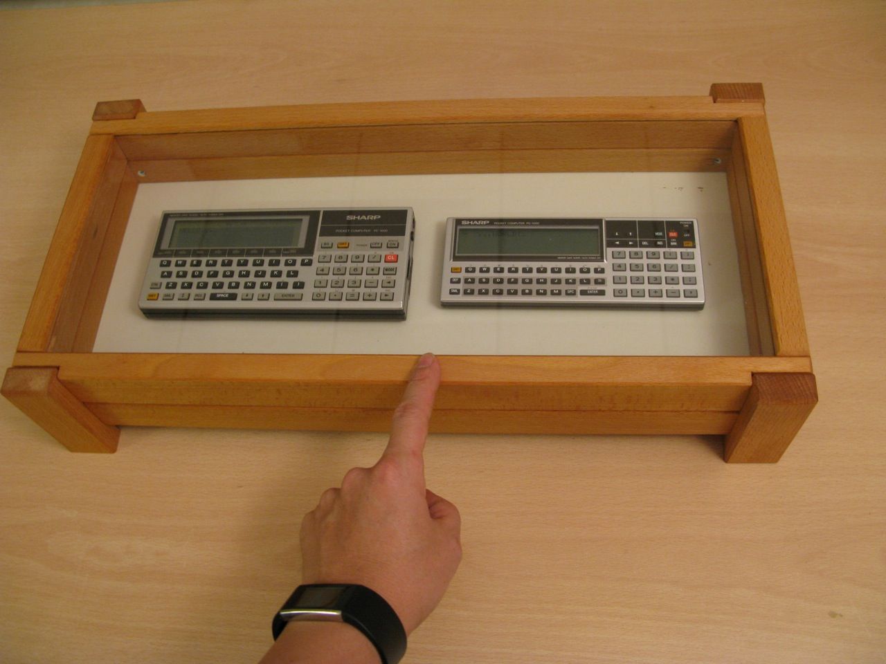 Small Display Case : 9 Steps (with Pictures) - Instructables