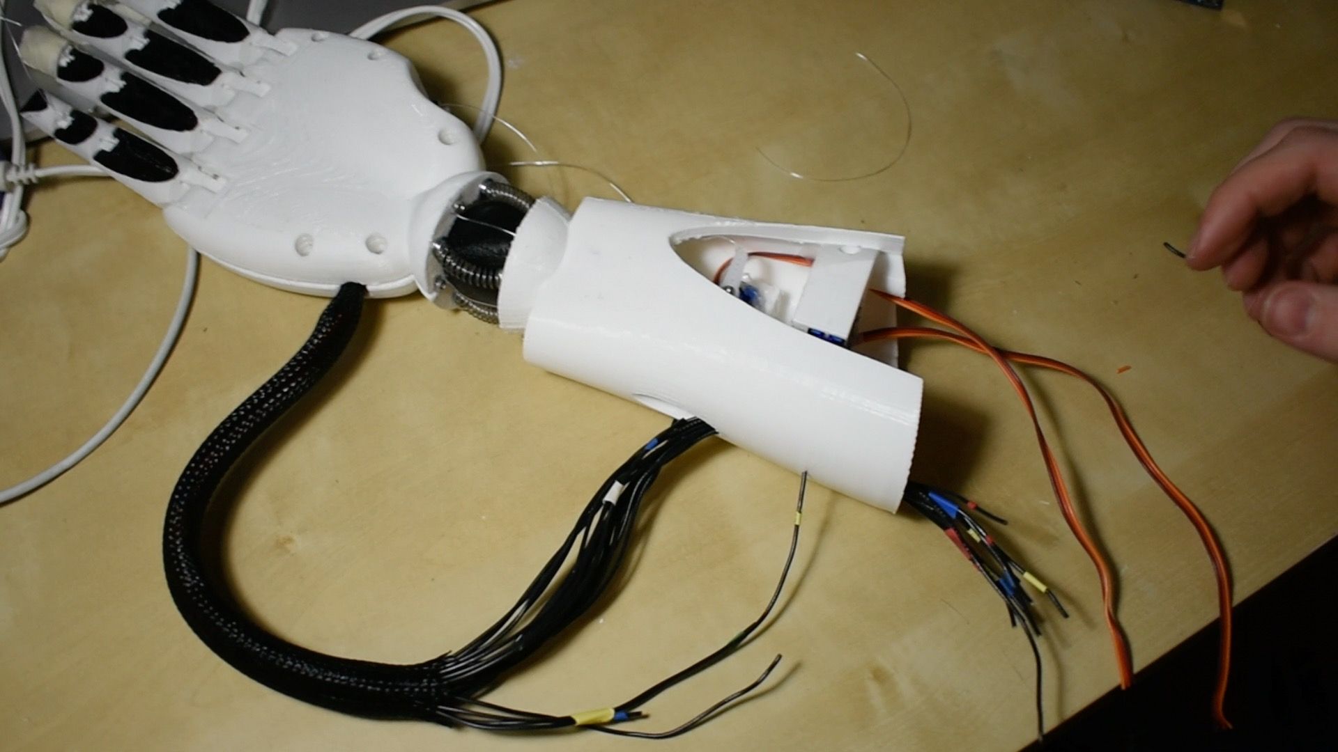 Robotic Arm 3D Printed (DIY Initial Prosthetic Prototype) : 12 Steps ...