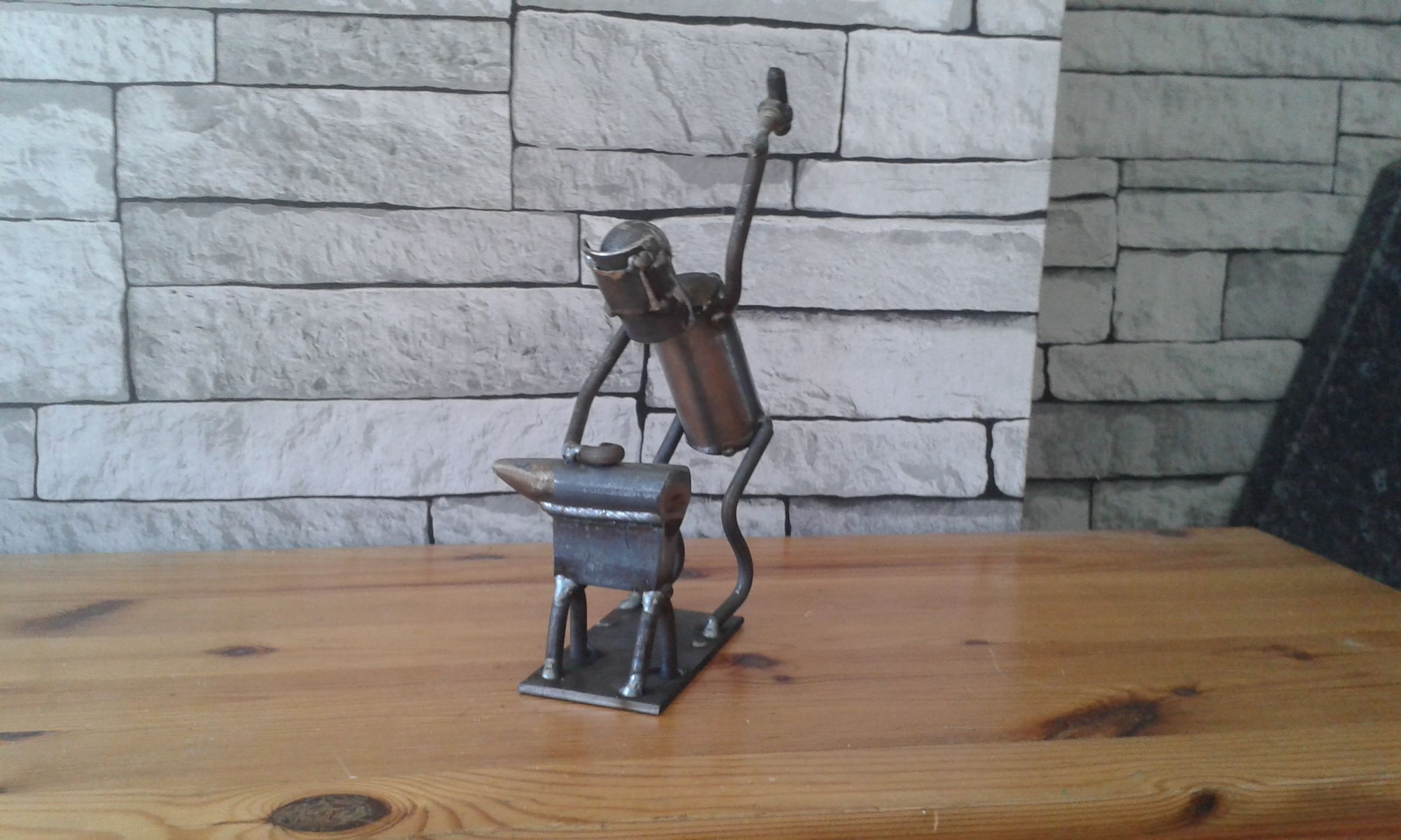 Scrap Metal Dog Sculpture : 4 Steps - Instructables