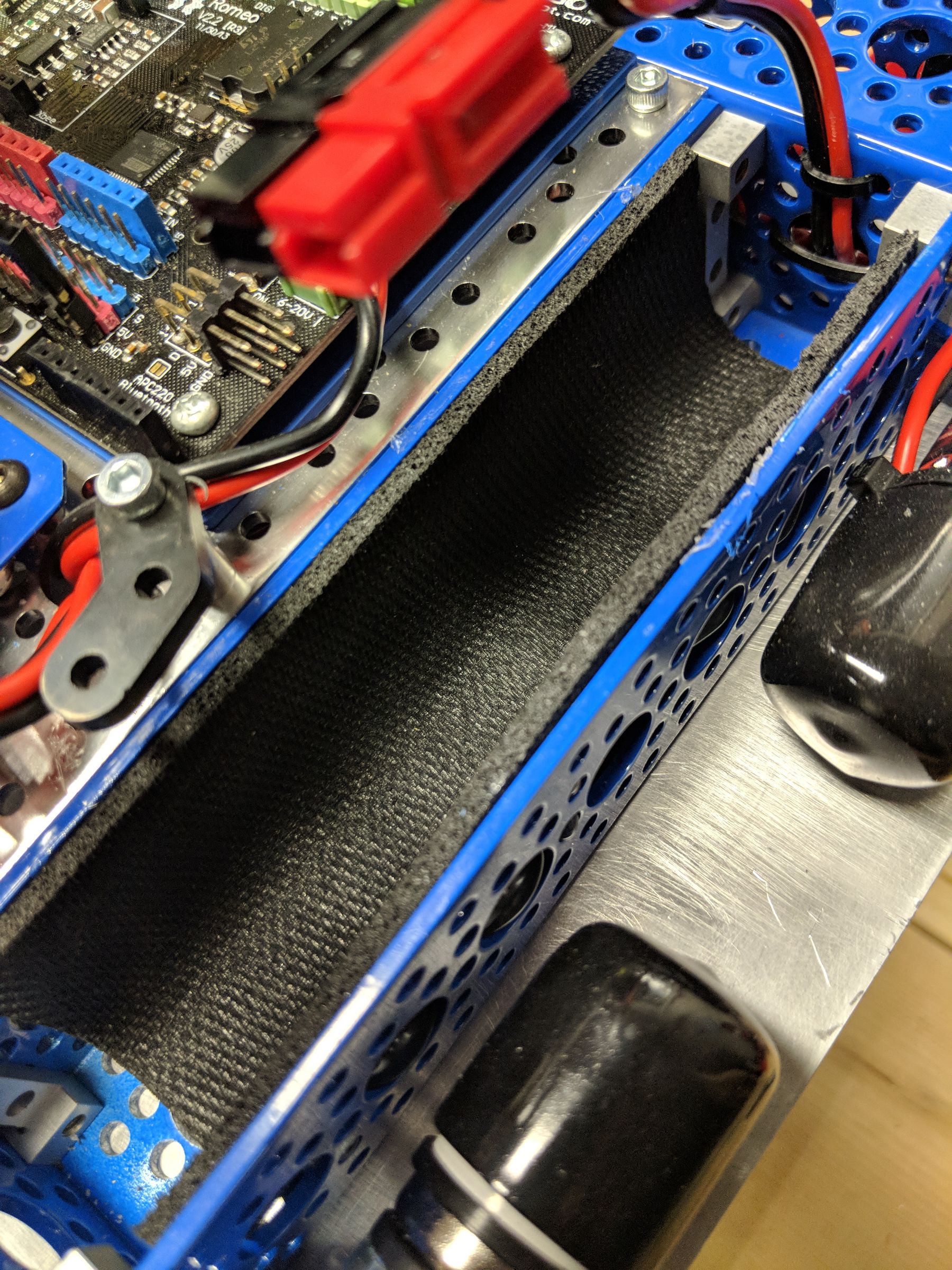 Trackbot Mk V : 8 Steps (with Pictures) - Instructables
