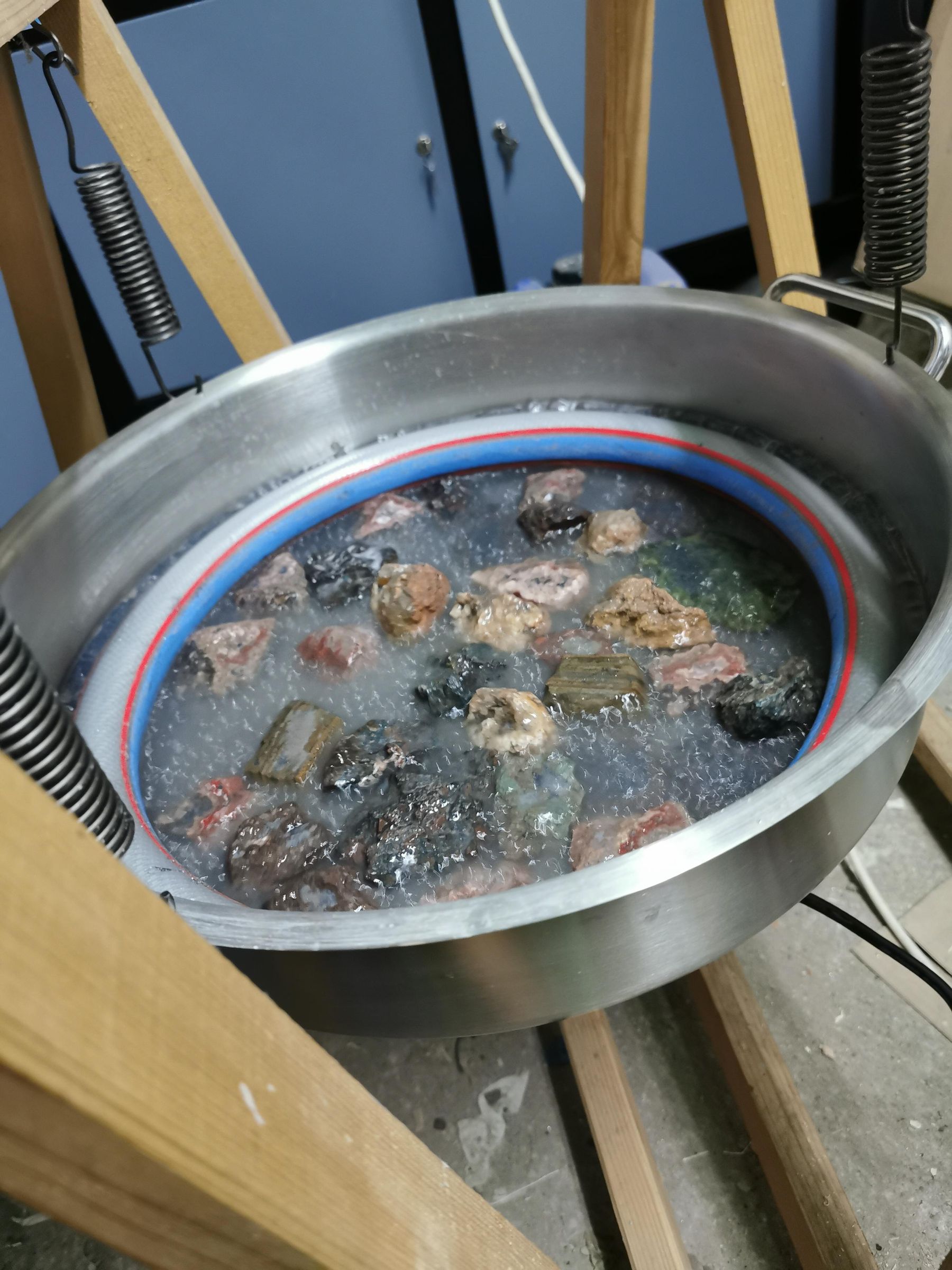 DIY Vibrating Flat Lap : 5 Steps - Instructables