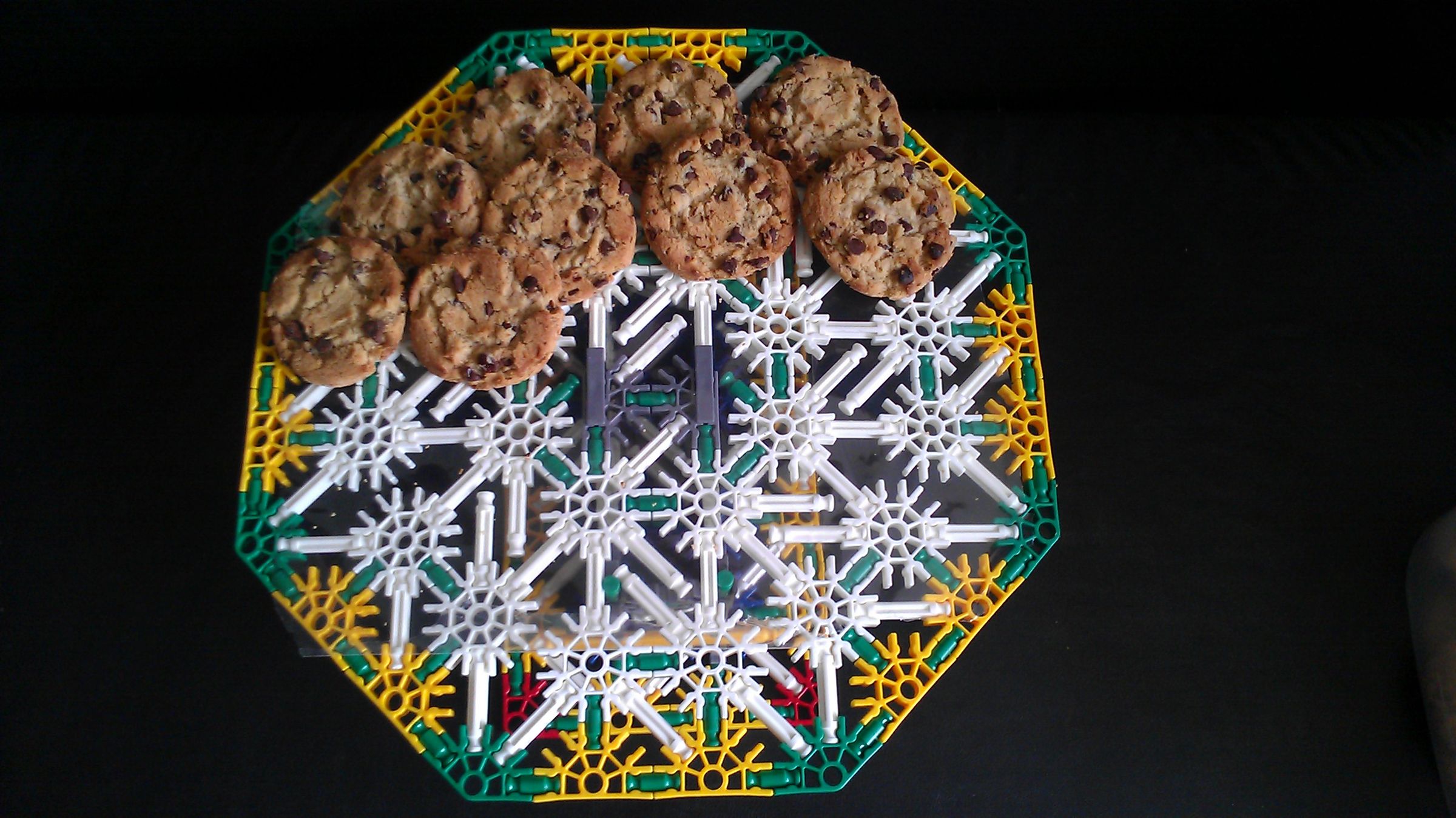 Make a Dessert Stand Out of K'nex!!! : 27 Steps (with Pictures ...
