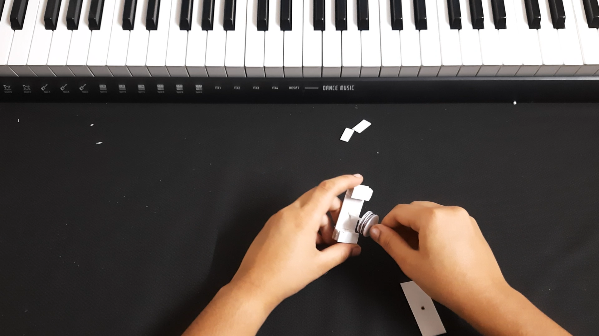 "DIY String Toy Tutorial: How to Make Your Own Fun and Easy String Toys ...