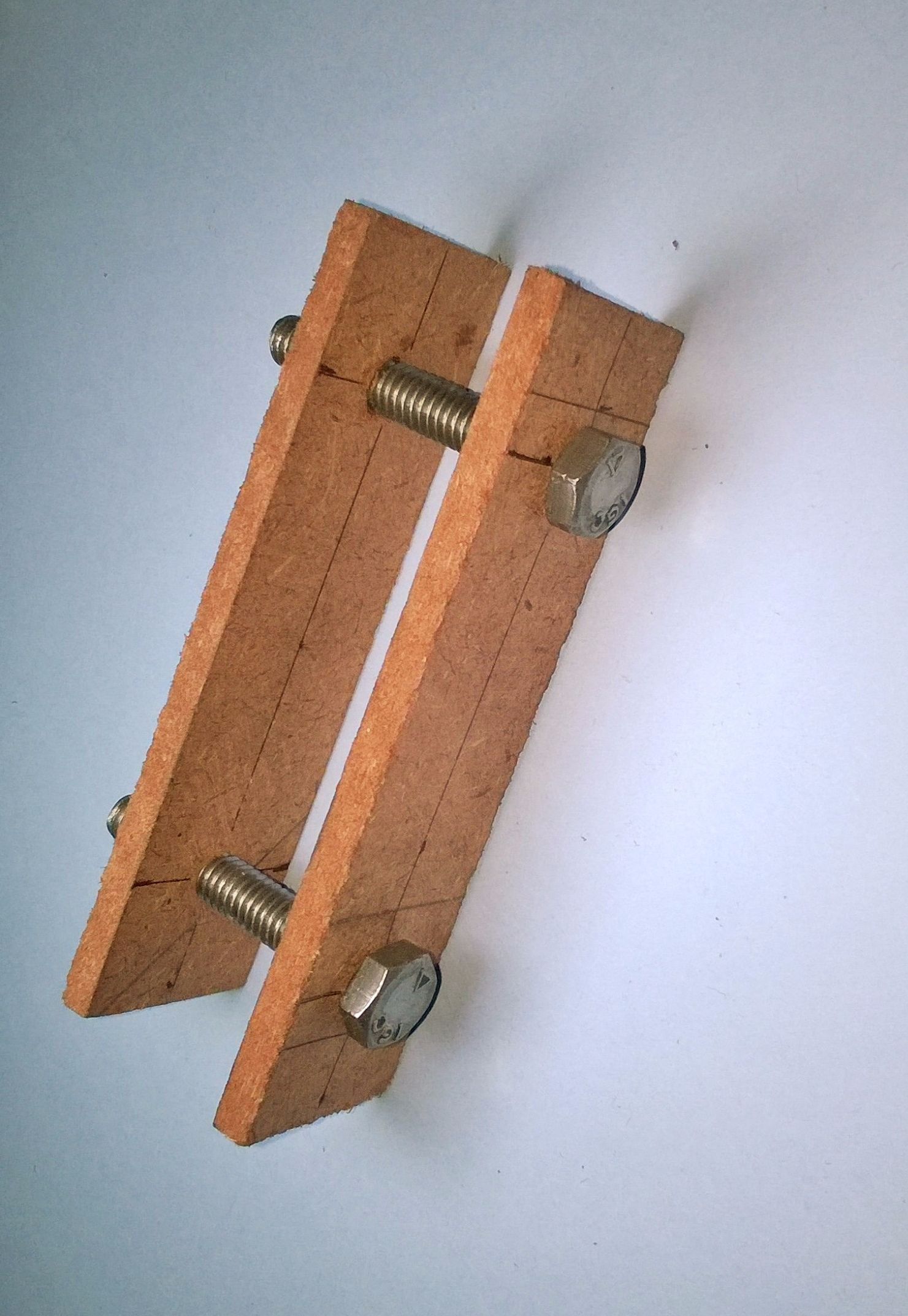 DIY Wooden Clamp : 6 Steps (with Pictures) - Instructables