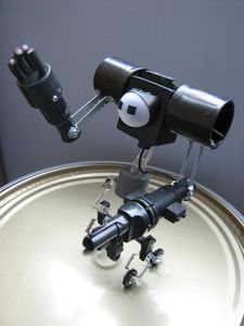 Construye Un Vibrobot De Batalla (reutilizando Basura Plástica Y Metálica) : 8 Steps (with ...
