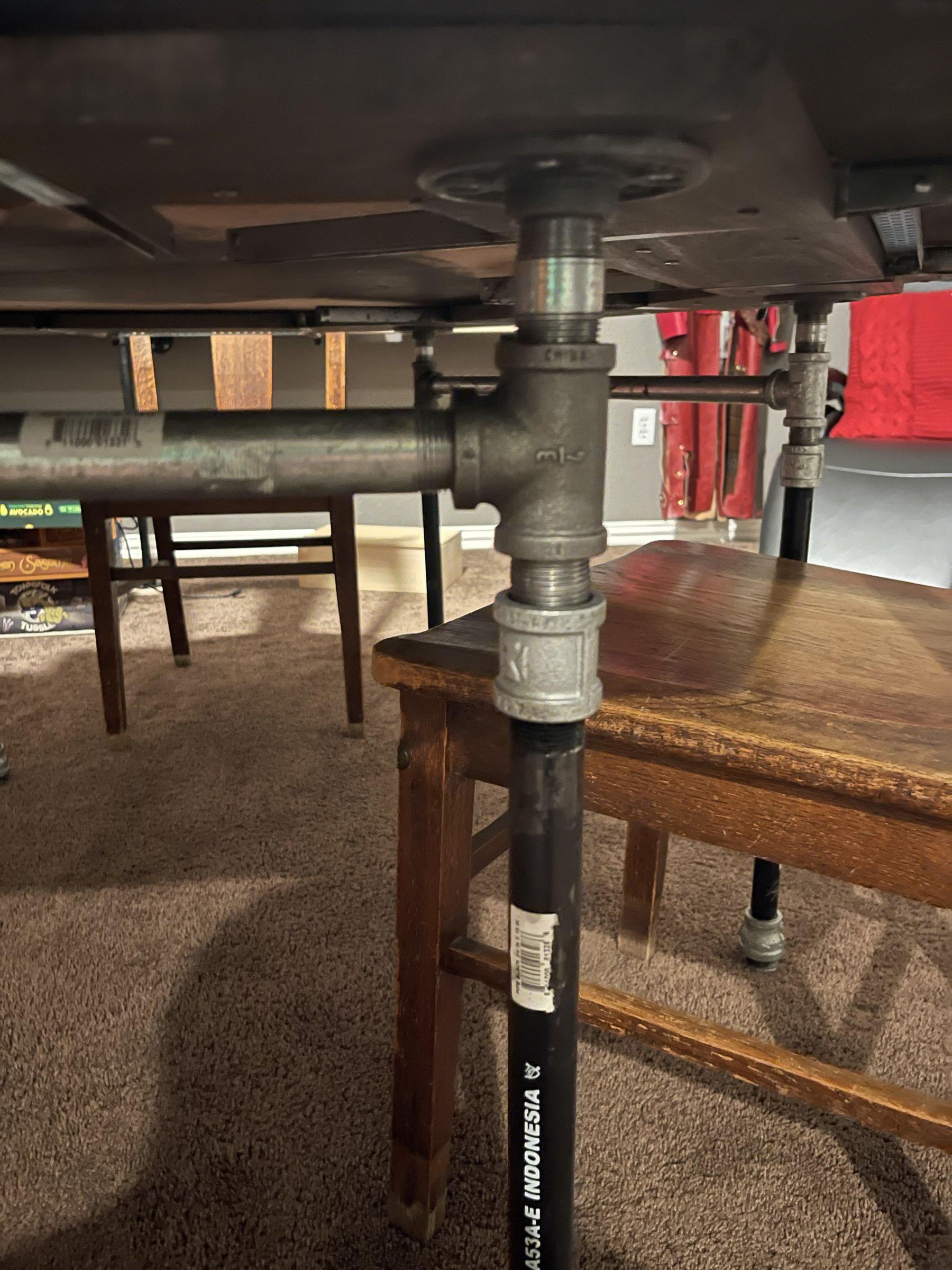 Hexagonal Board Game Table W/ Speakers and Flip-Out Desks : 14 Steps ...