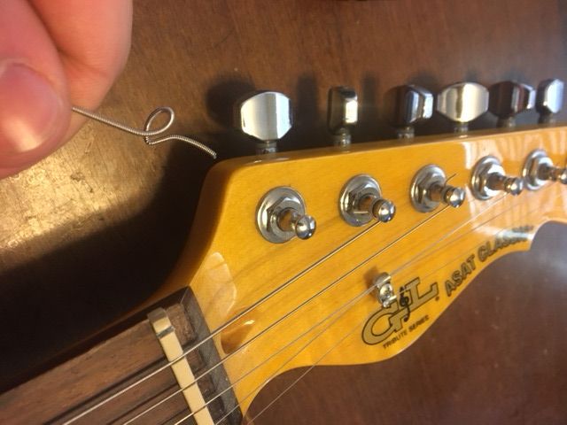 How to Clean/Maintain a Guitar : 12 Steps - Instructables