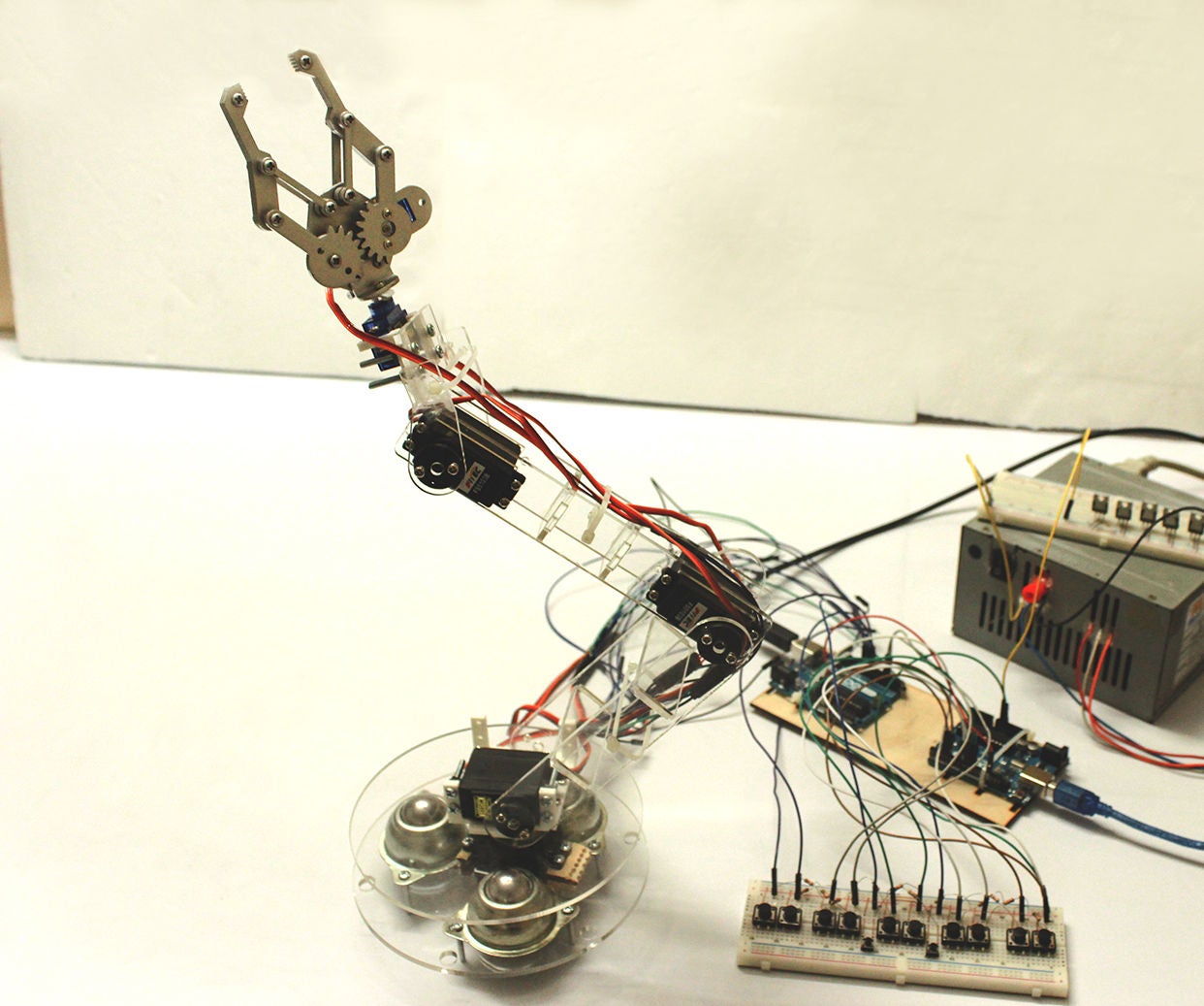 DIY Robotic Arm : 8 Steps (with Pictures) - Instructables